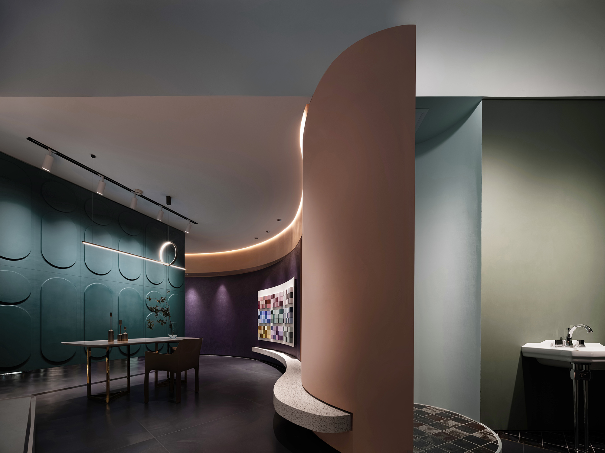 PPG Flagship Store by Foshan Topway Design by FOSHAN TOPWAY DESIGN ...