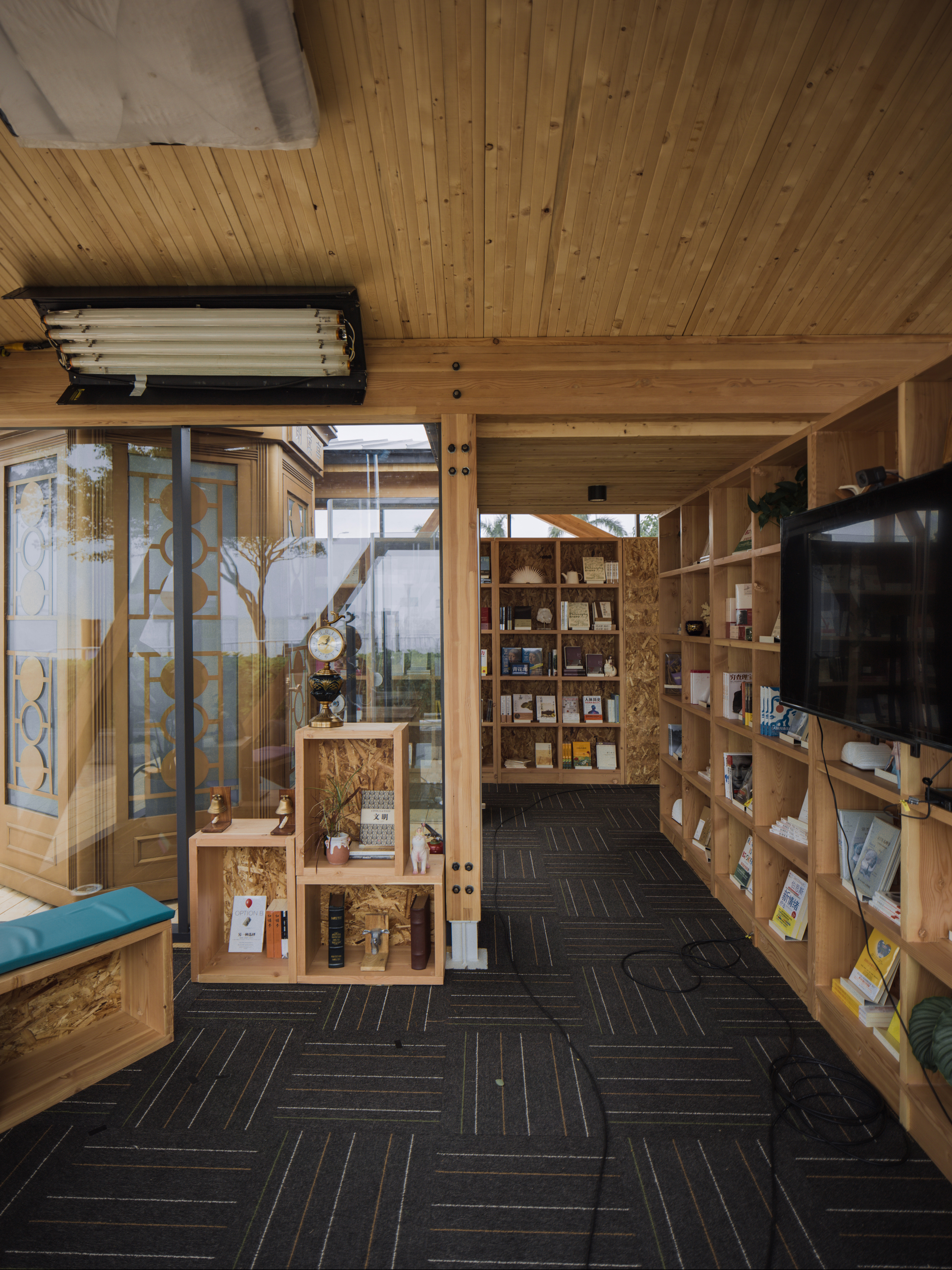Readers' House by Atelier Diameter - Architizer