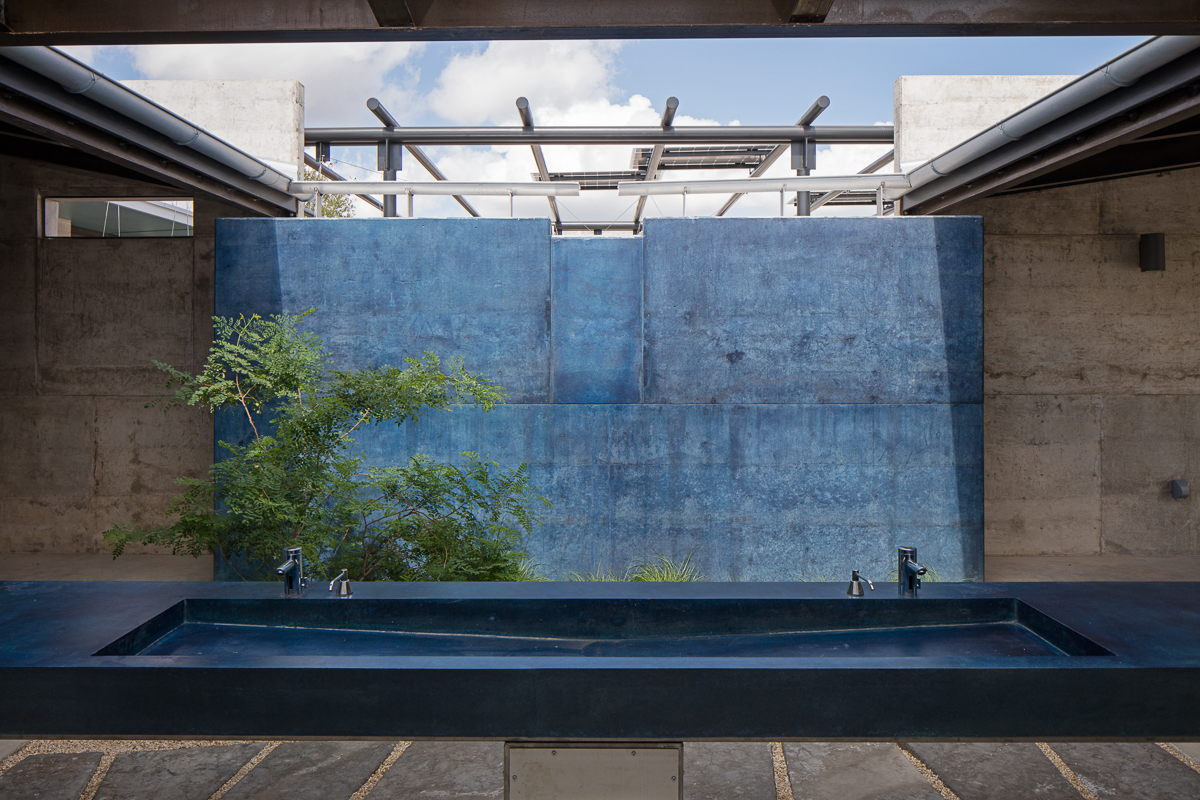 John Gaines Park Swim Center by Stanley Studio - Architizer