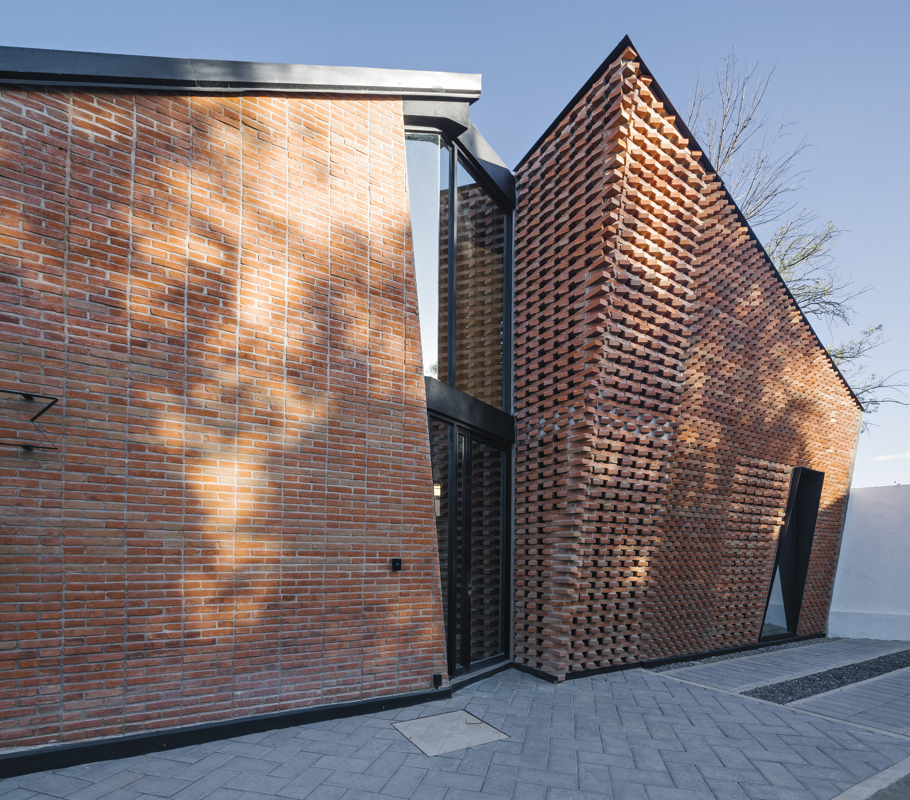 Saint Peter House by Leonardo Neve Design Group - Architizer