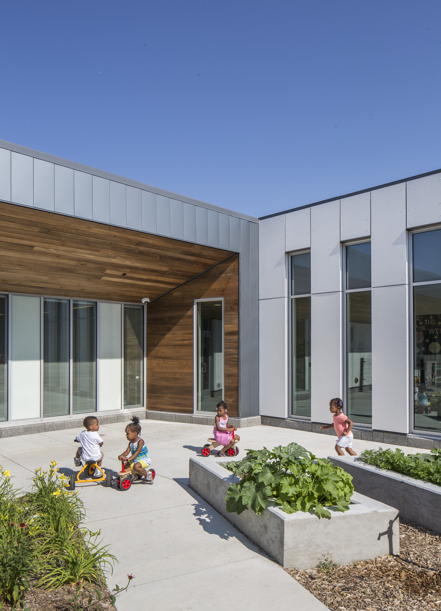 Early Learning Center at Skinner Elementary by RDG Planning & Design ...
