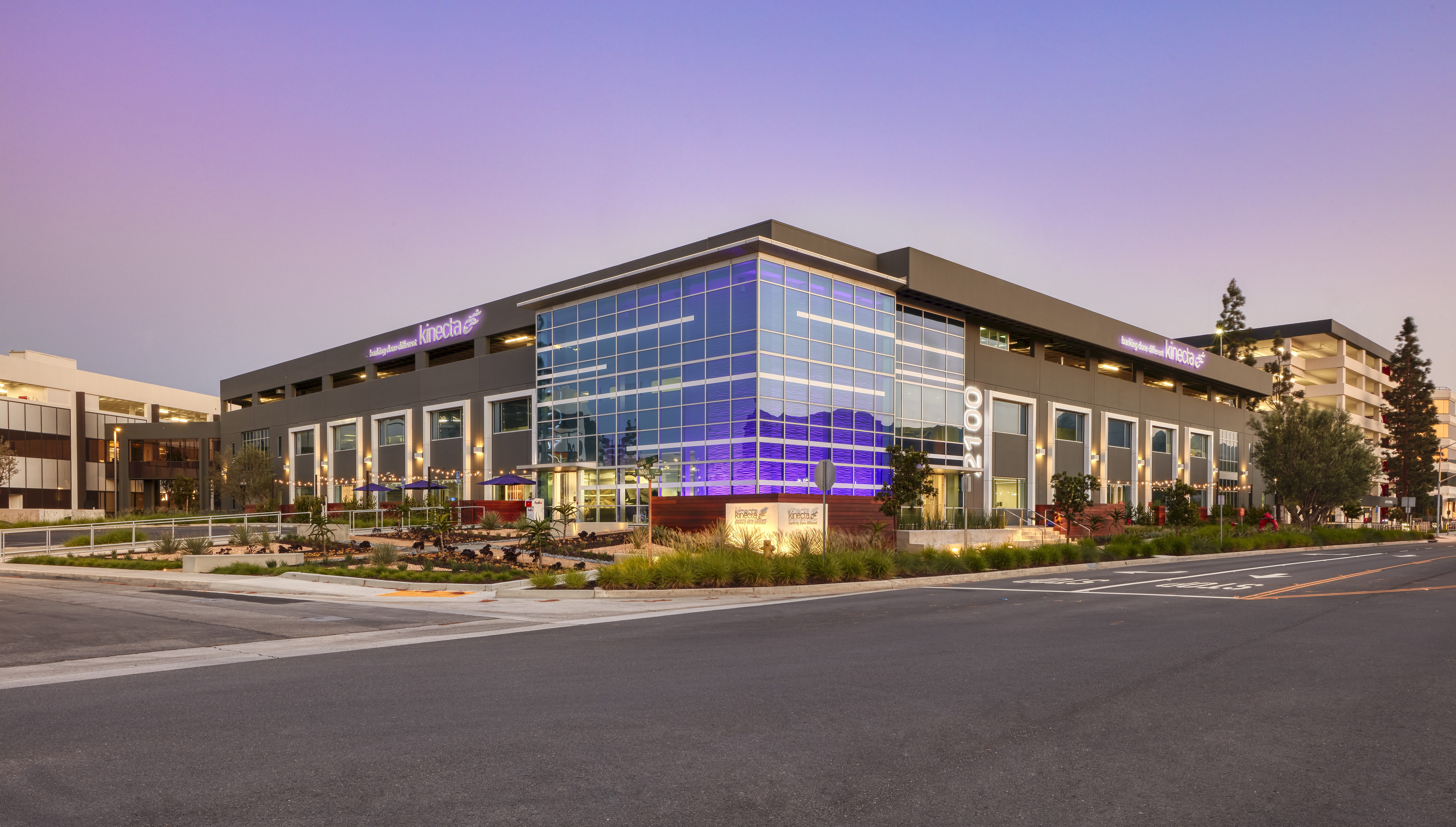 Kinecta Federal Credit Union by Worksmart Design - Architizer