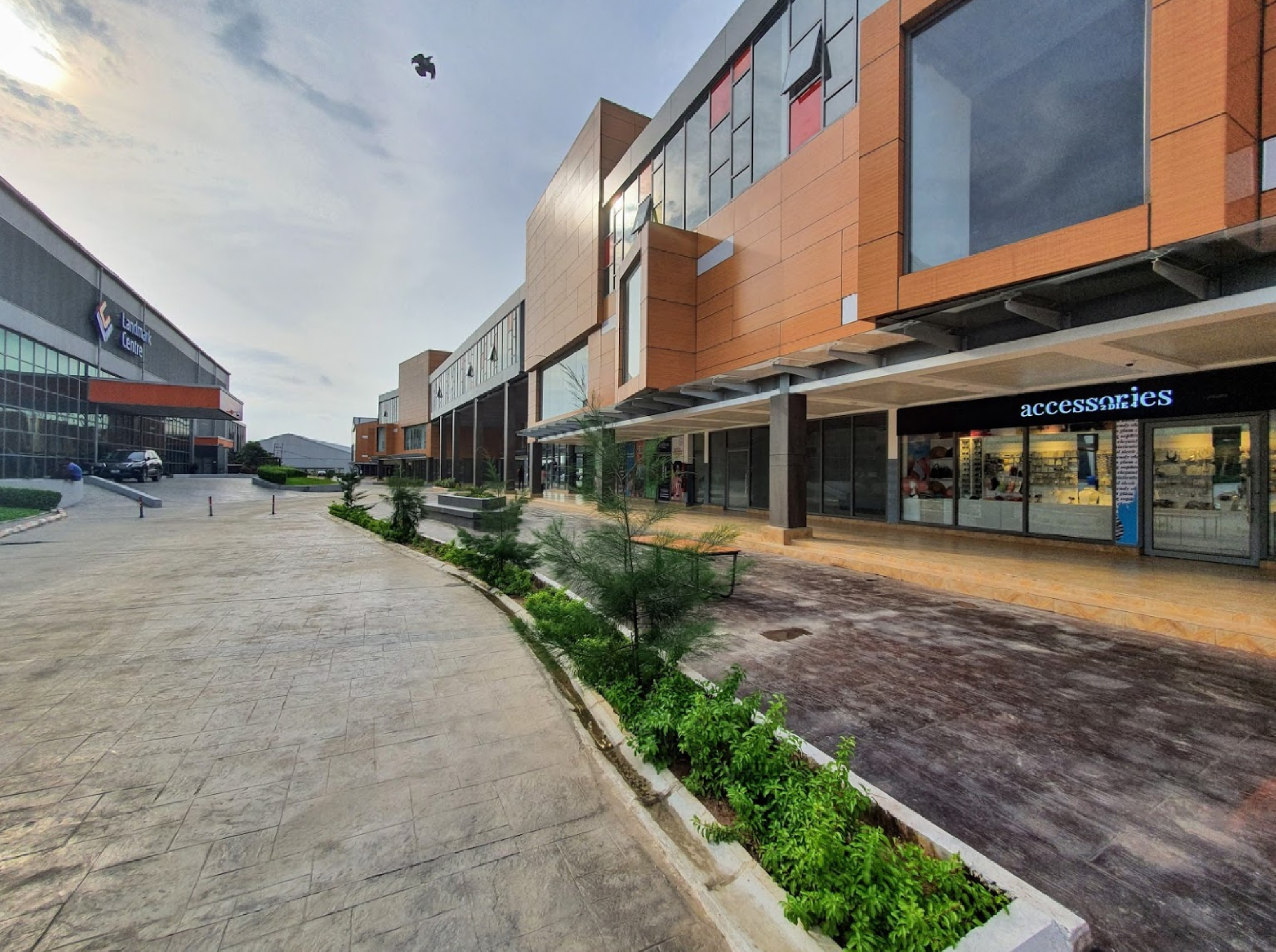 Landmark Retail Boulevard by ANA Design Studio Pvt. Ltd. New Delhi ...