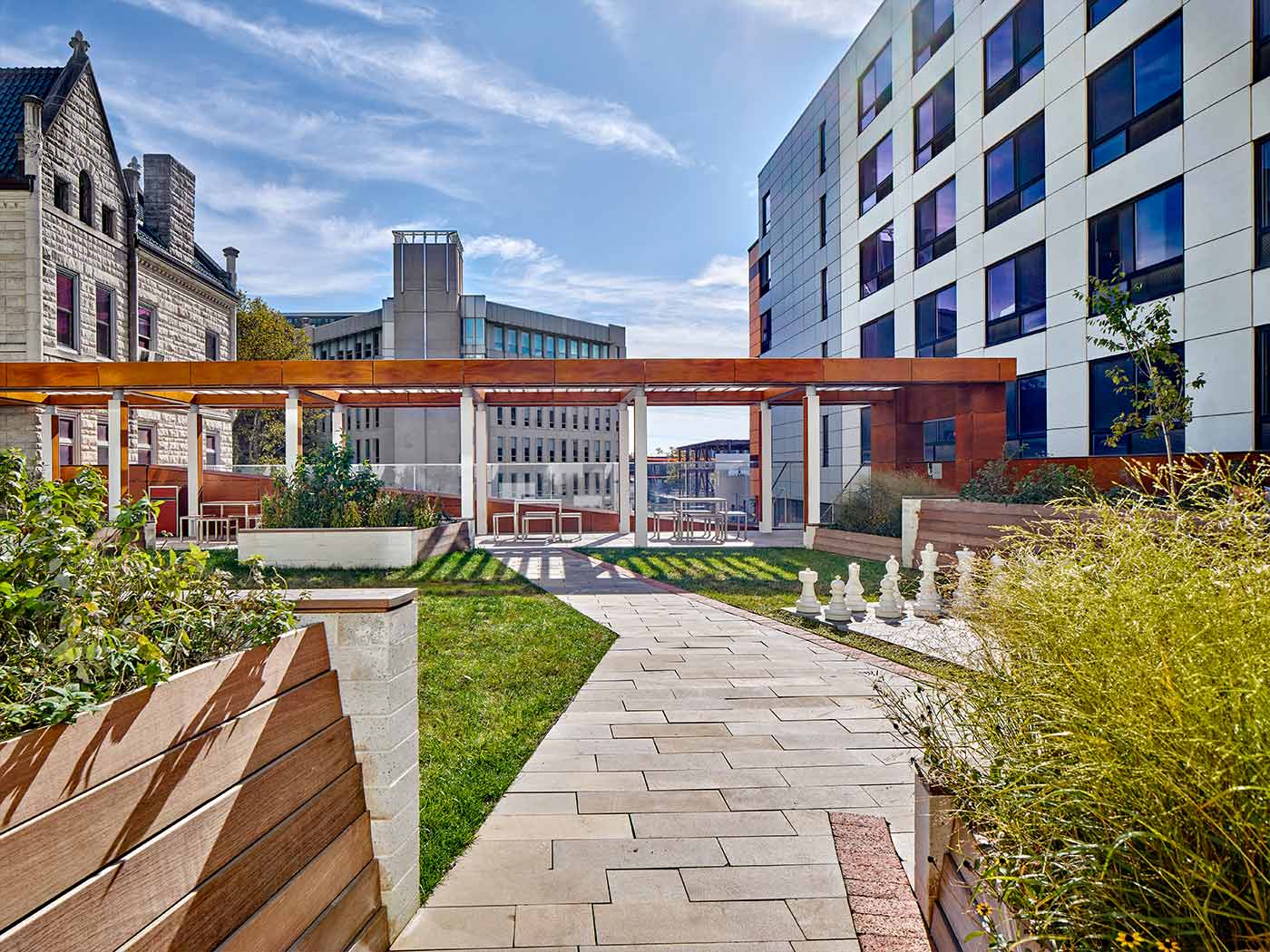 Jill and Alan B. Miller Tower by EwingCole - Architizer