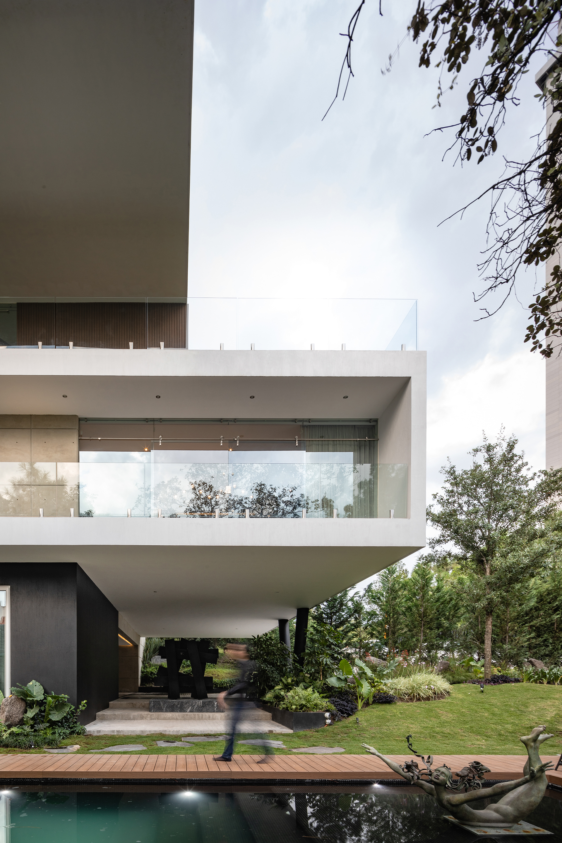 PH House by 21arquitectos - Architizer