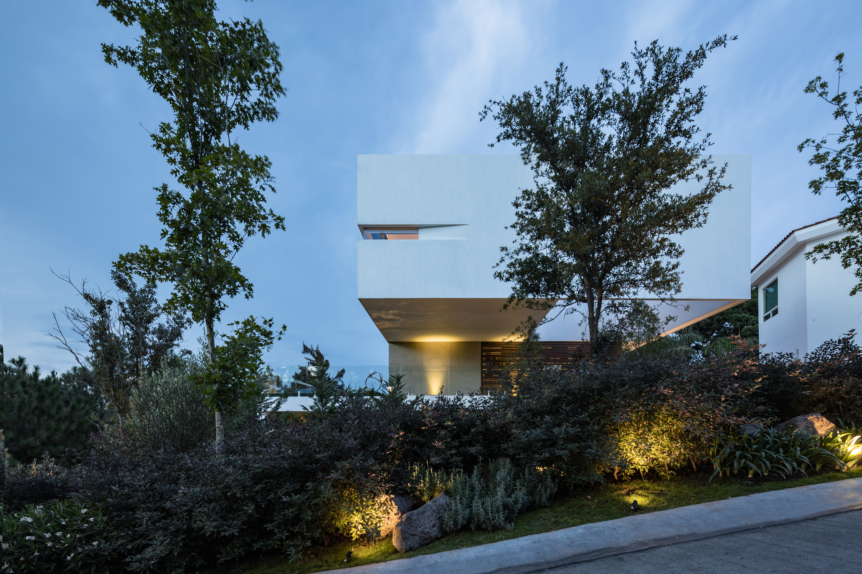 PH House by 21arquitectos - Architizer