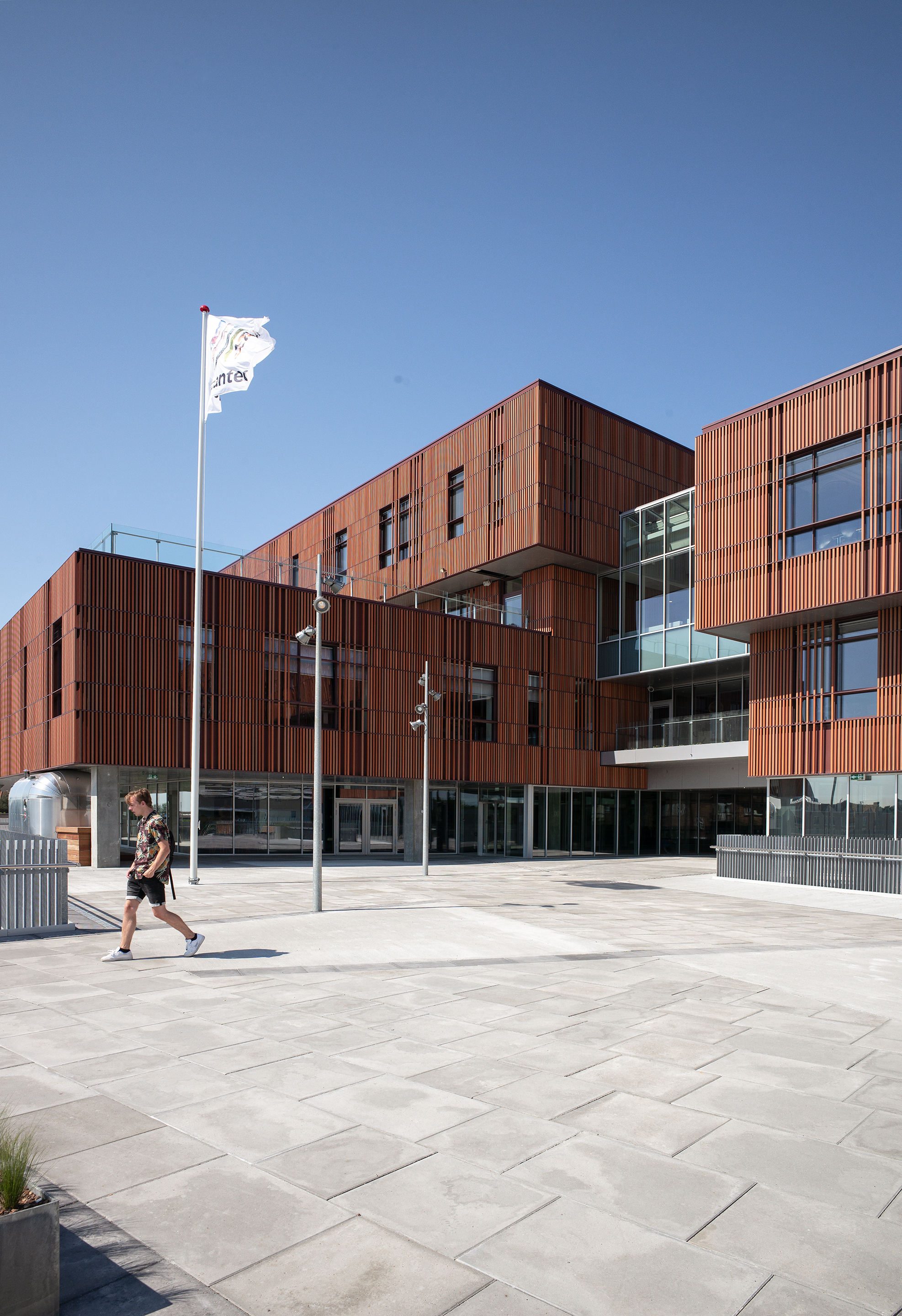 Mercantec - Business and Technical College by Cubo Arkitekter - Architizer