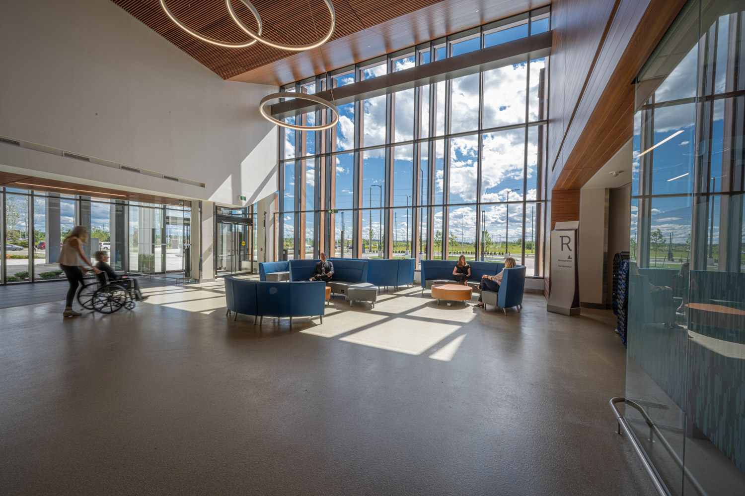 HDR Creates Community-Oriented Orléans Health Hub - Architizer Journal