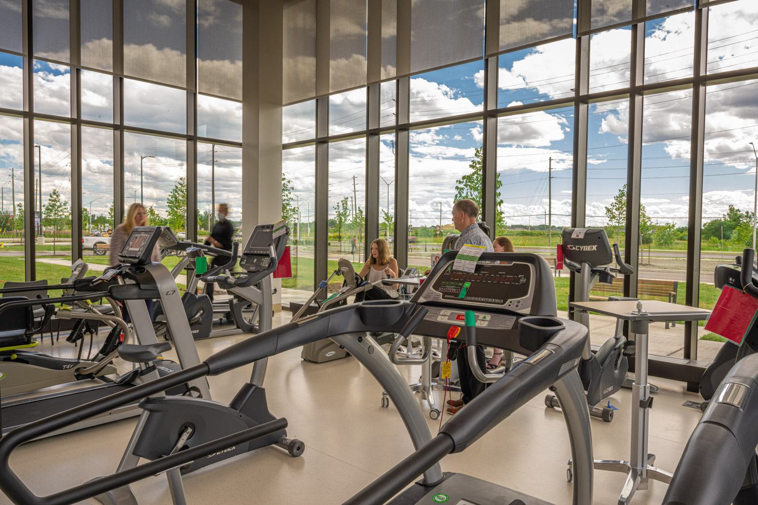 HDR Creates Community-Oriented Orléans Health Hub - Architizer Journal