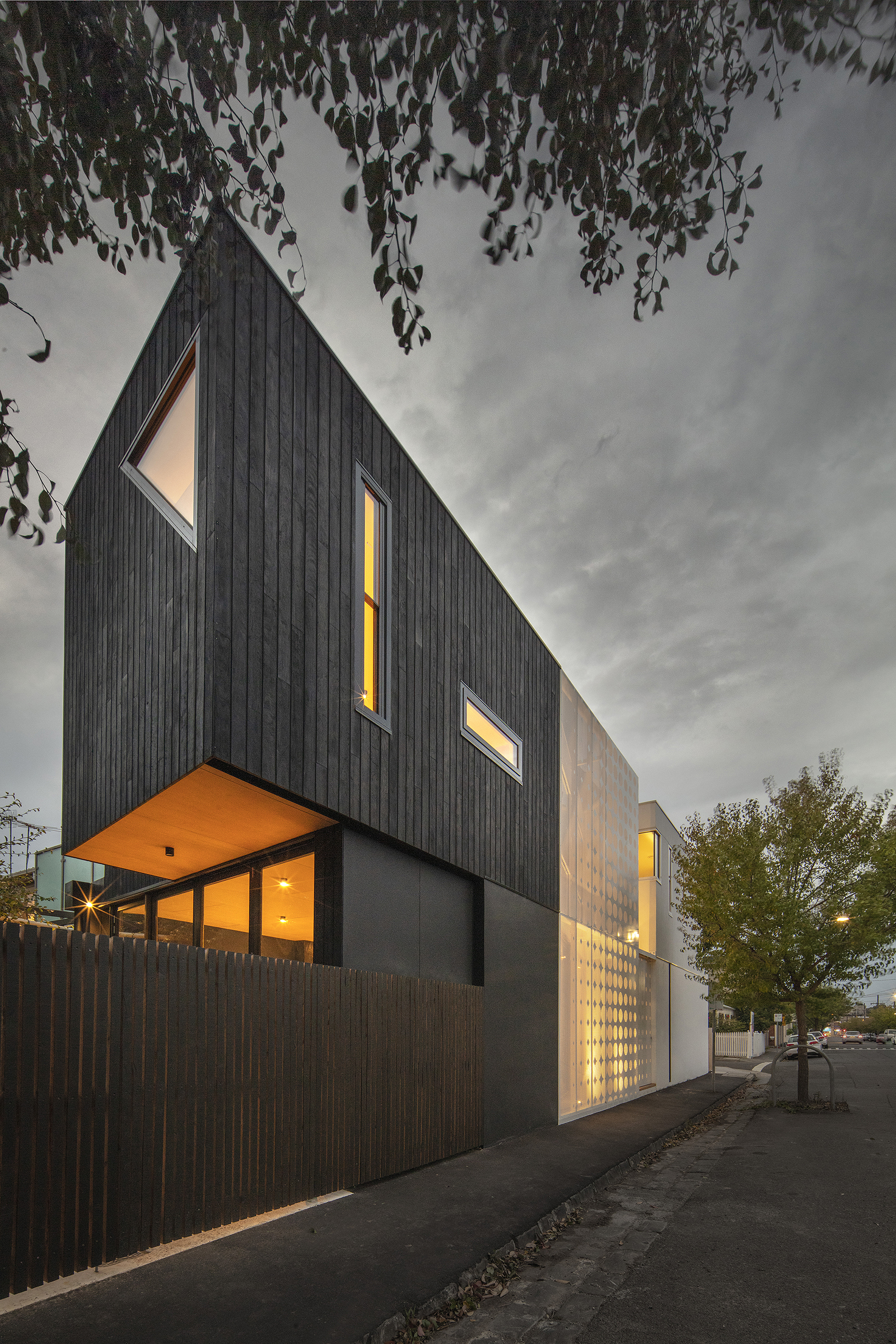 Judo House by Nervegna Reed Architecture - Architizer