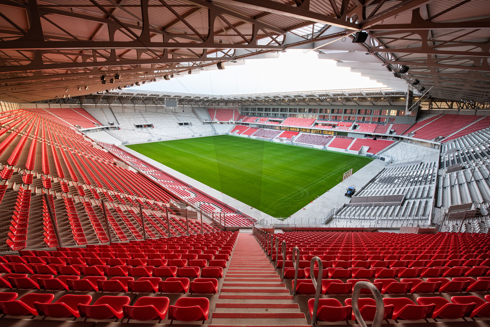 Europa-Park Stadium Freiburg // HPP Architects - Architizer Journal