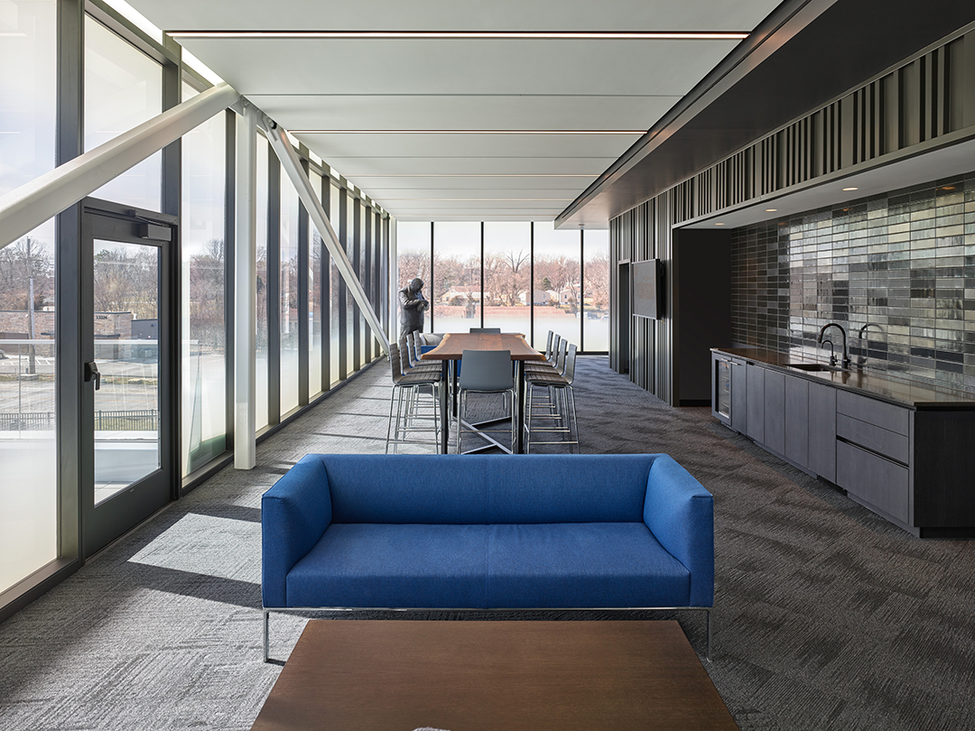 Fishtech Cyber Defense Center by BRR Architecture - Architizer