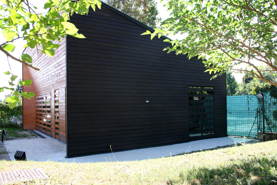 LOW BUILDING by Studio 3Mark - Architizer