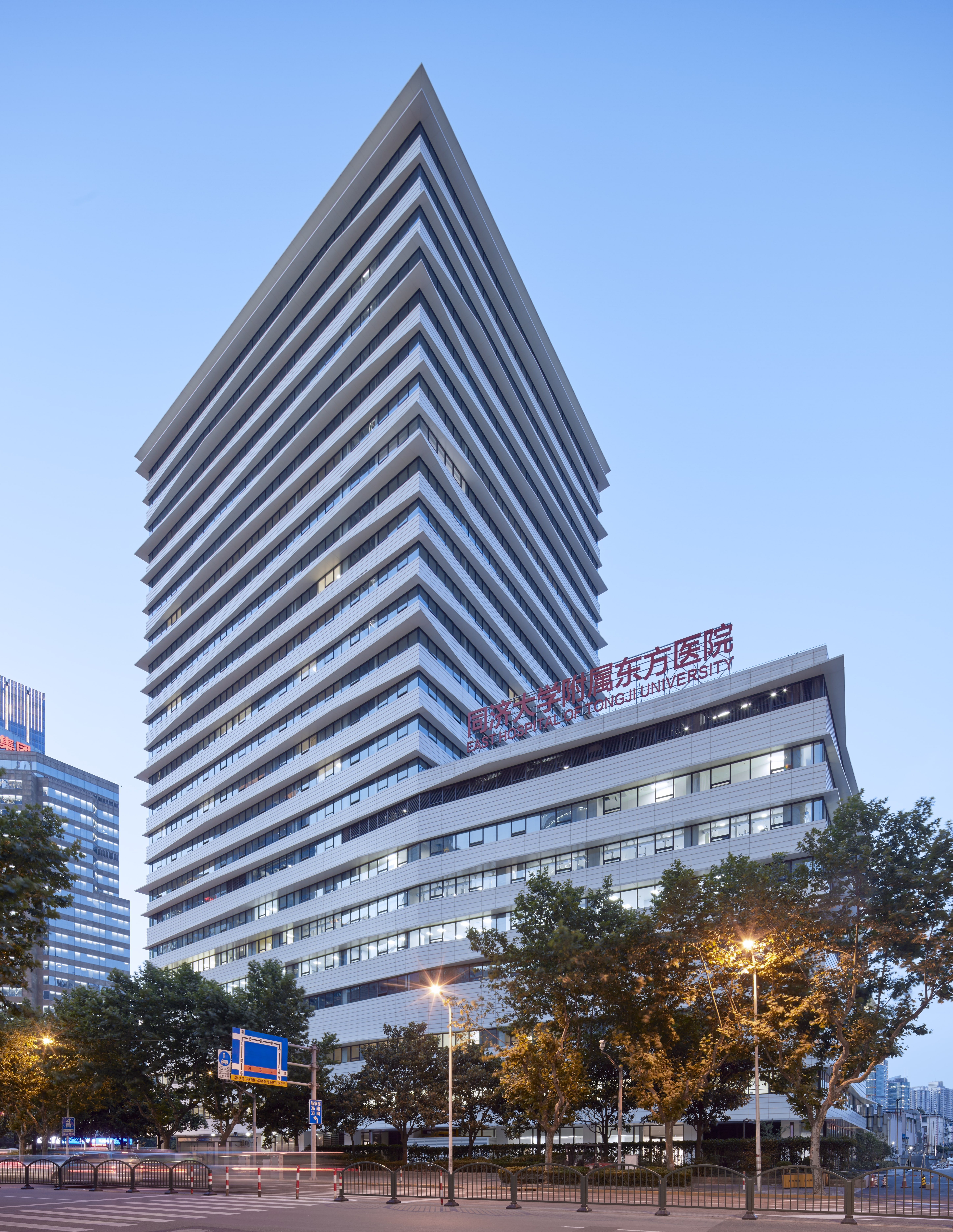 Shanghai Oriental Hospital by Lemanarc SA - Architizer