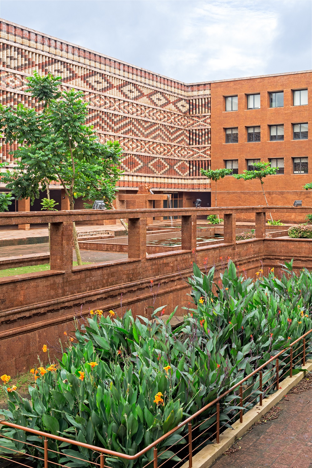 Krushi Bhawan by Studio Lotus - Architizer