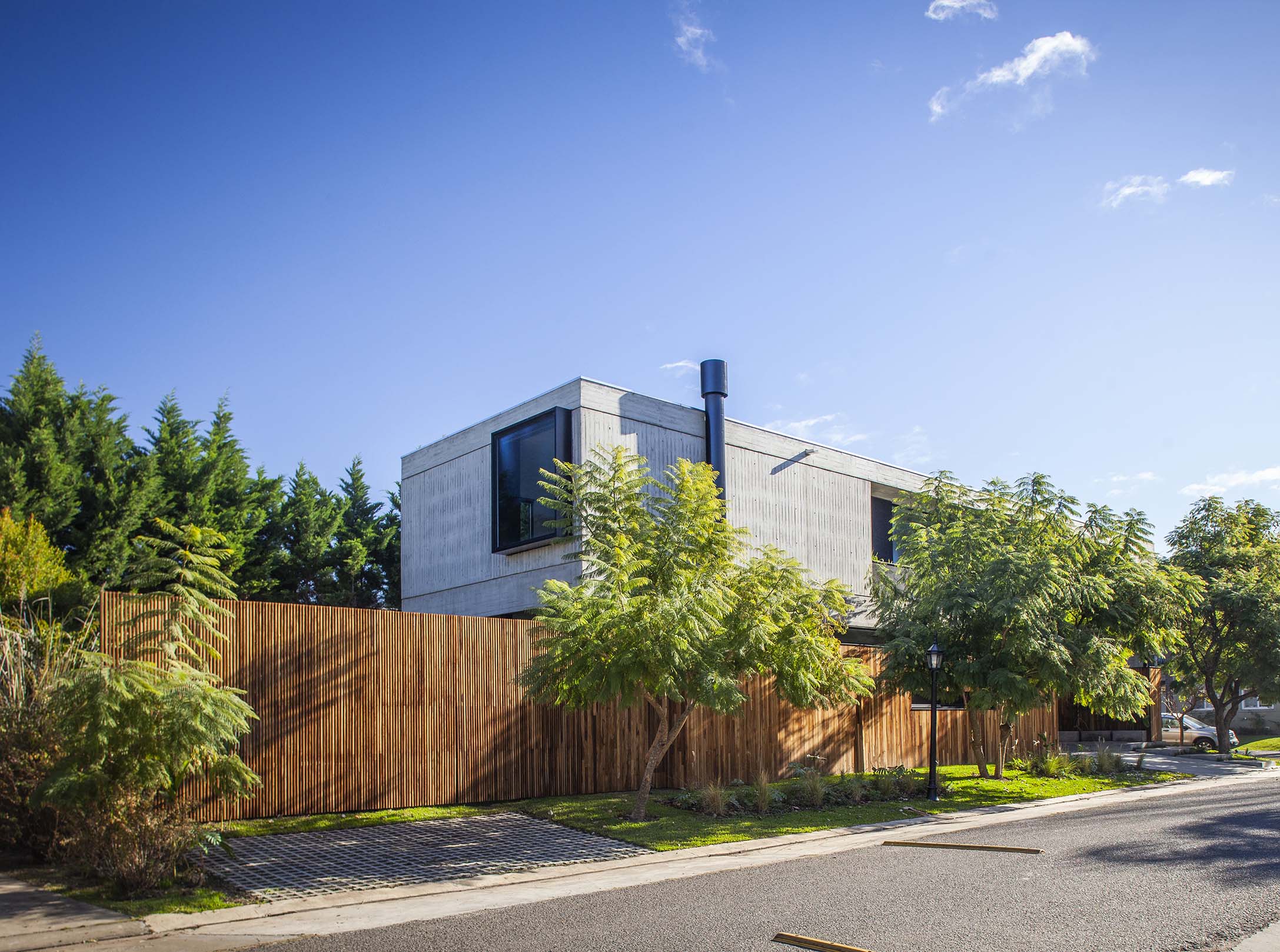 Casa Sakura by Estudio PK - Ignacio Pessagno & Lilian Kandus - Architizer