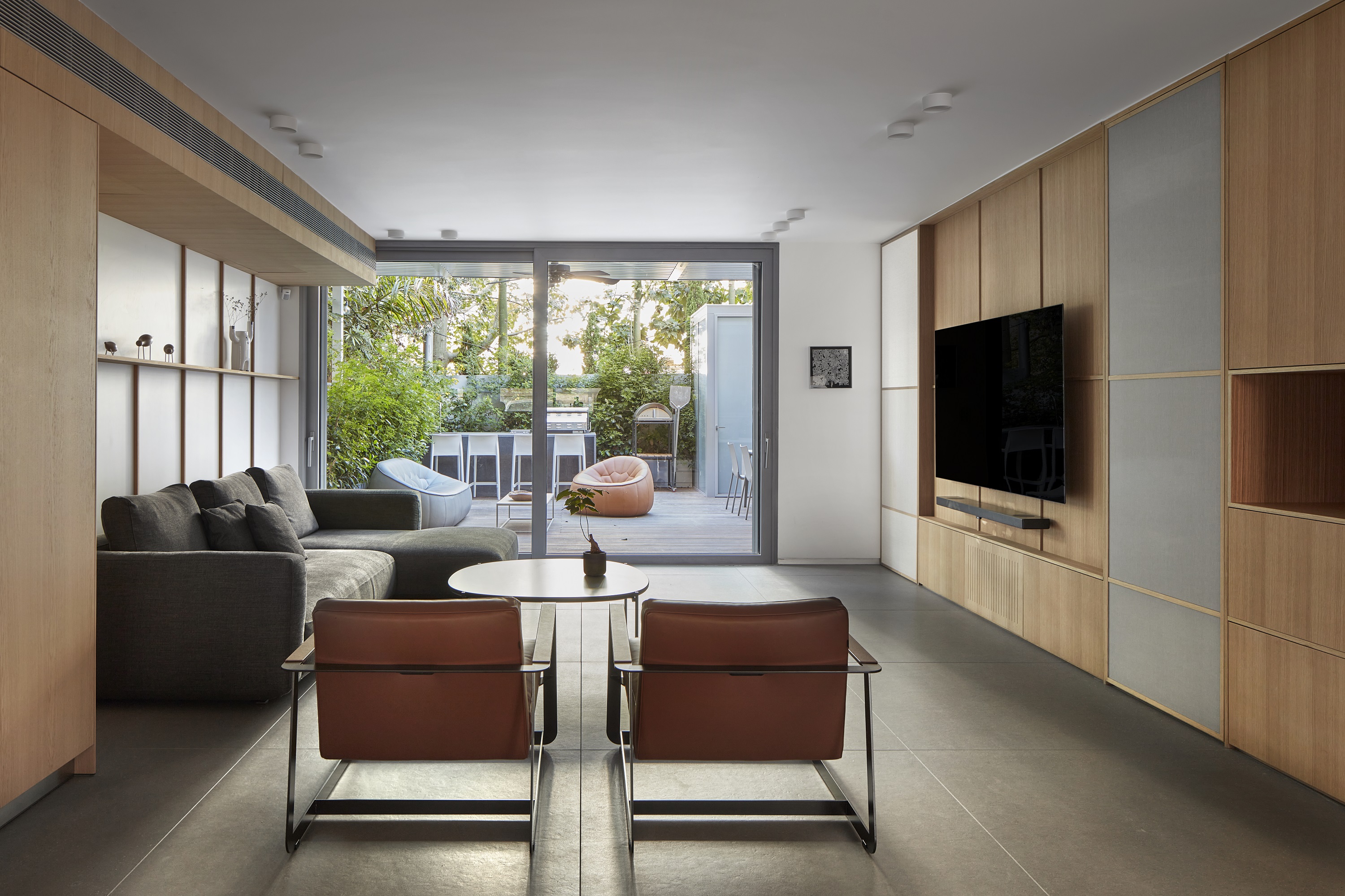 Urban Zen House by Shira Lavi BD - Interior Architecture & Design ...