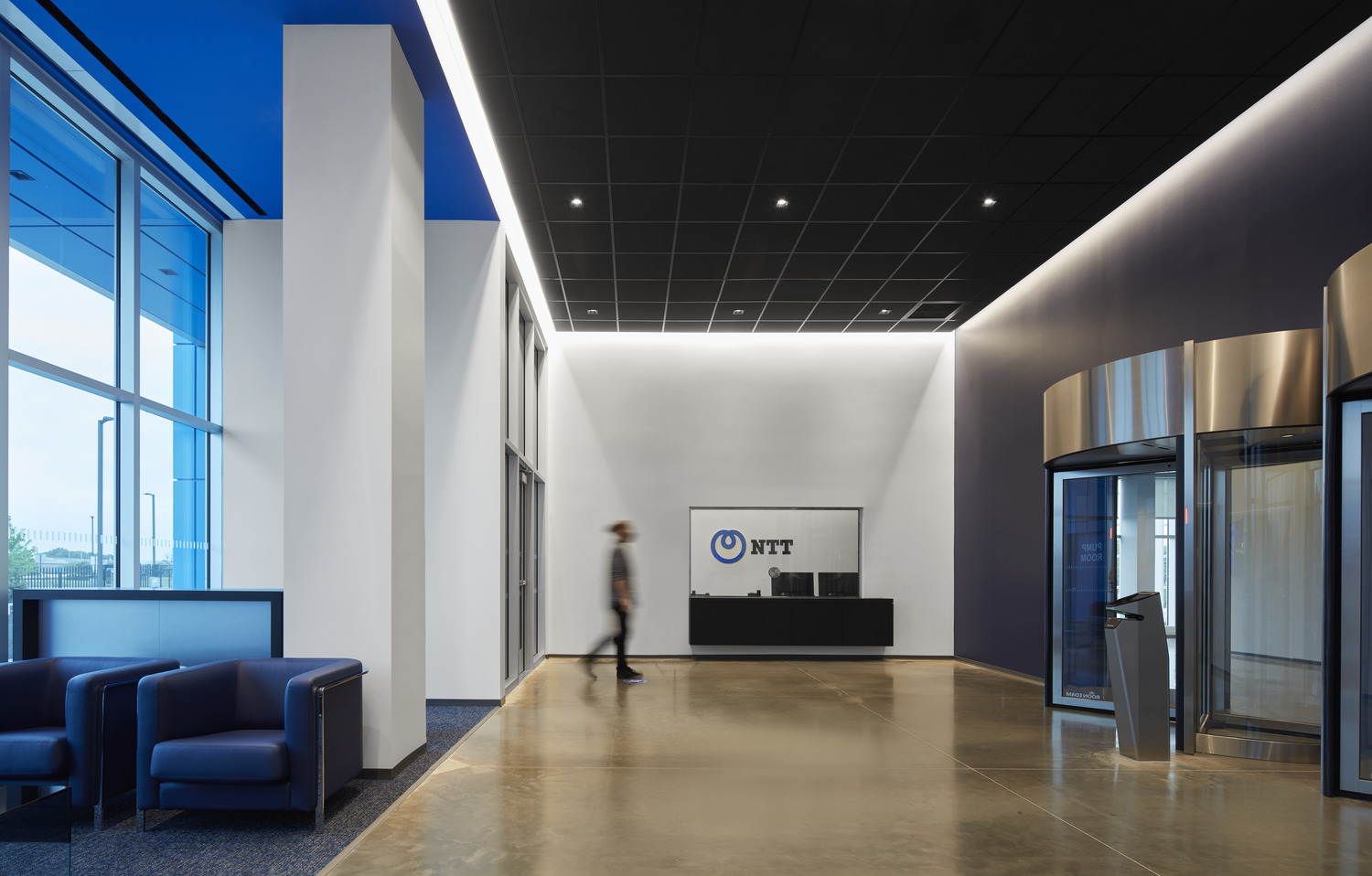 NTT CH1 Data Center by HED - Architizer