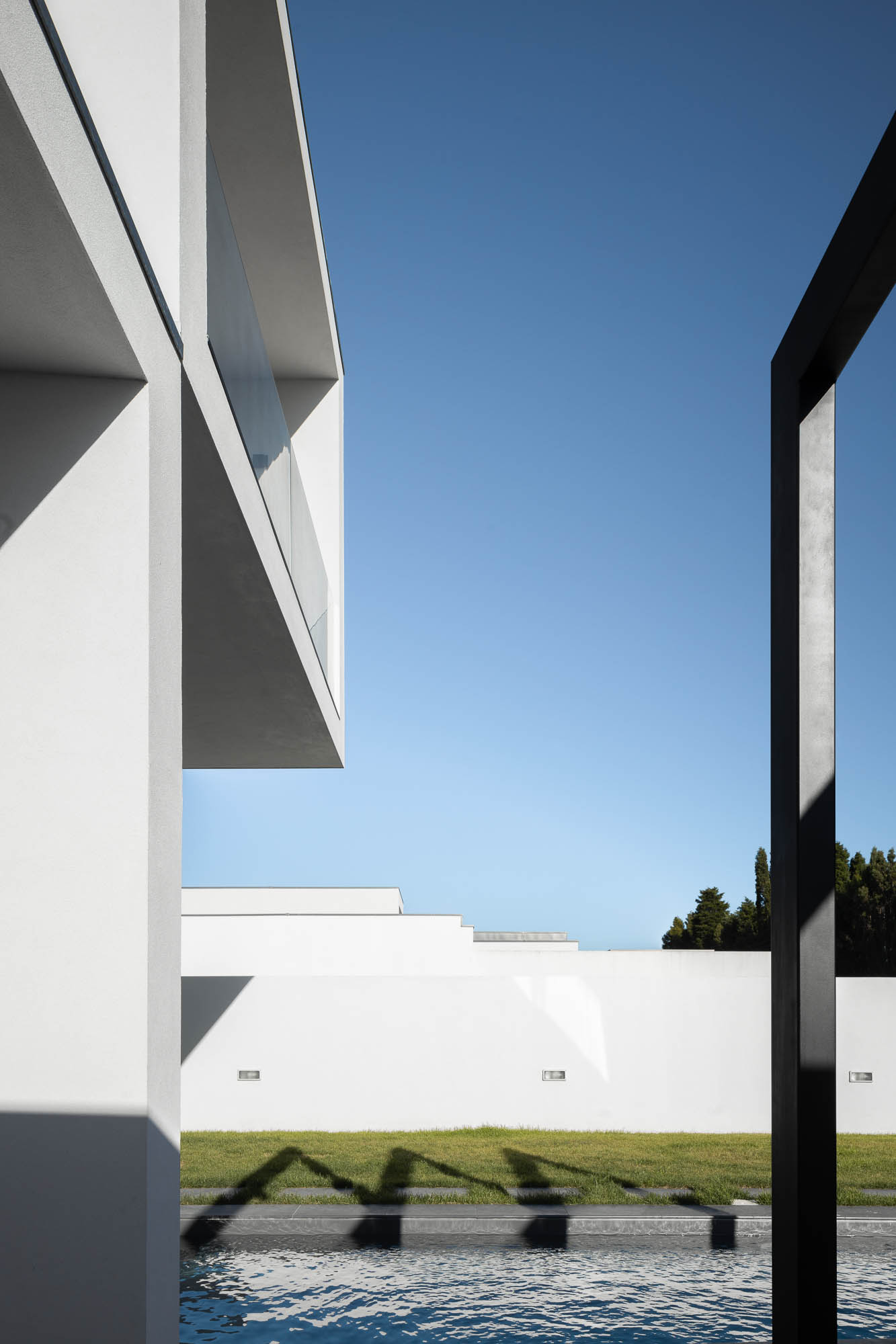 Diagonal House by Frari - architecture network - Architizer
