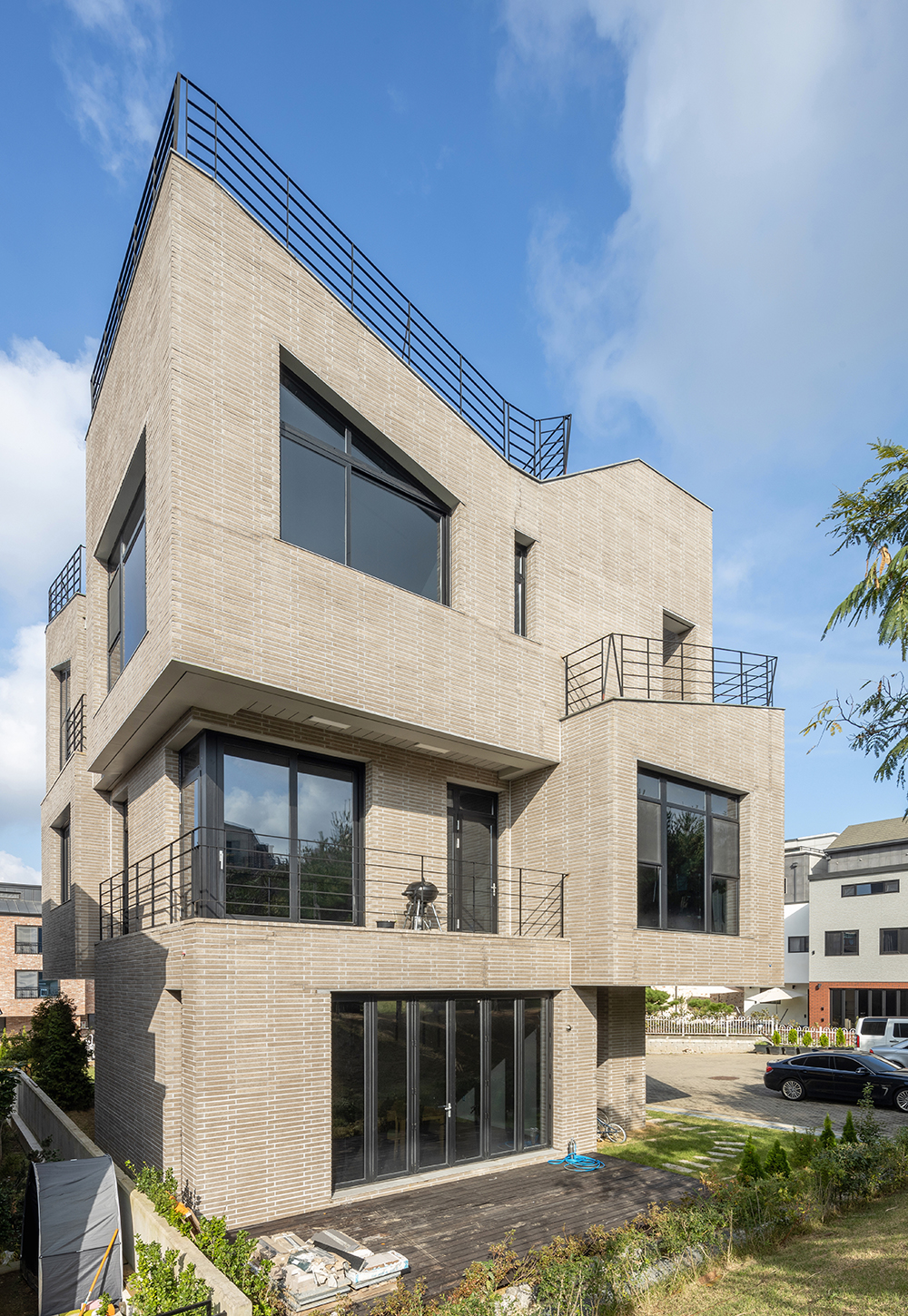 Simon House by D Werker Architects - Architizer