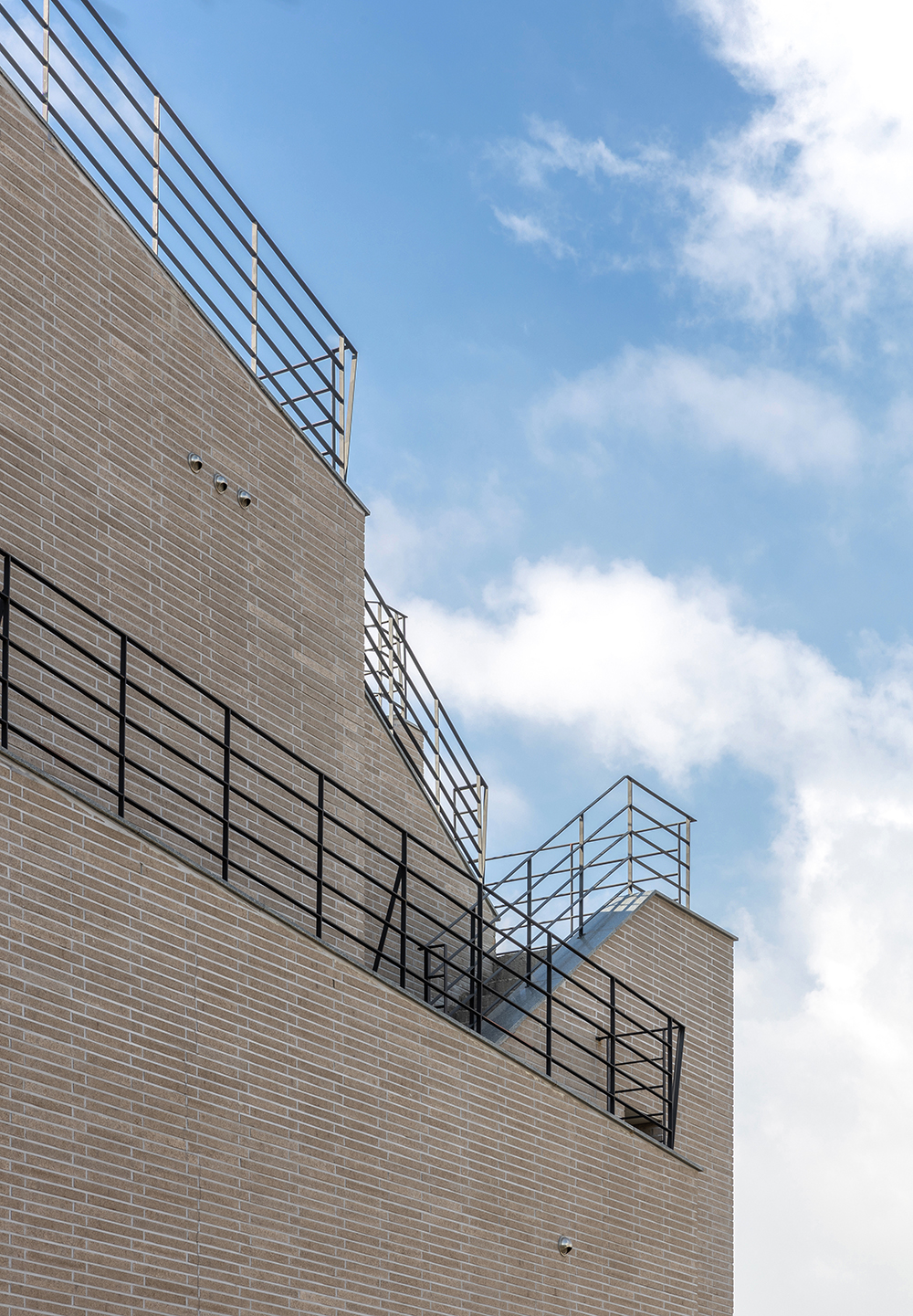 Simon House by D Werker Architects - Architizer