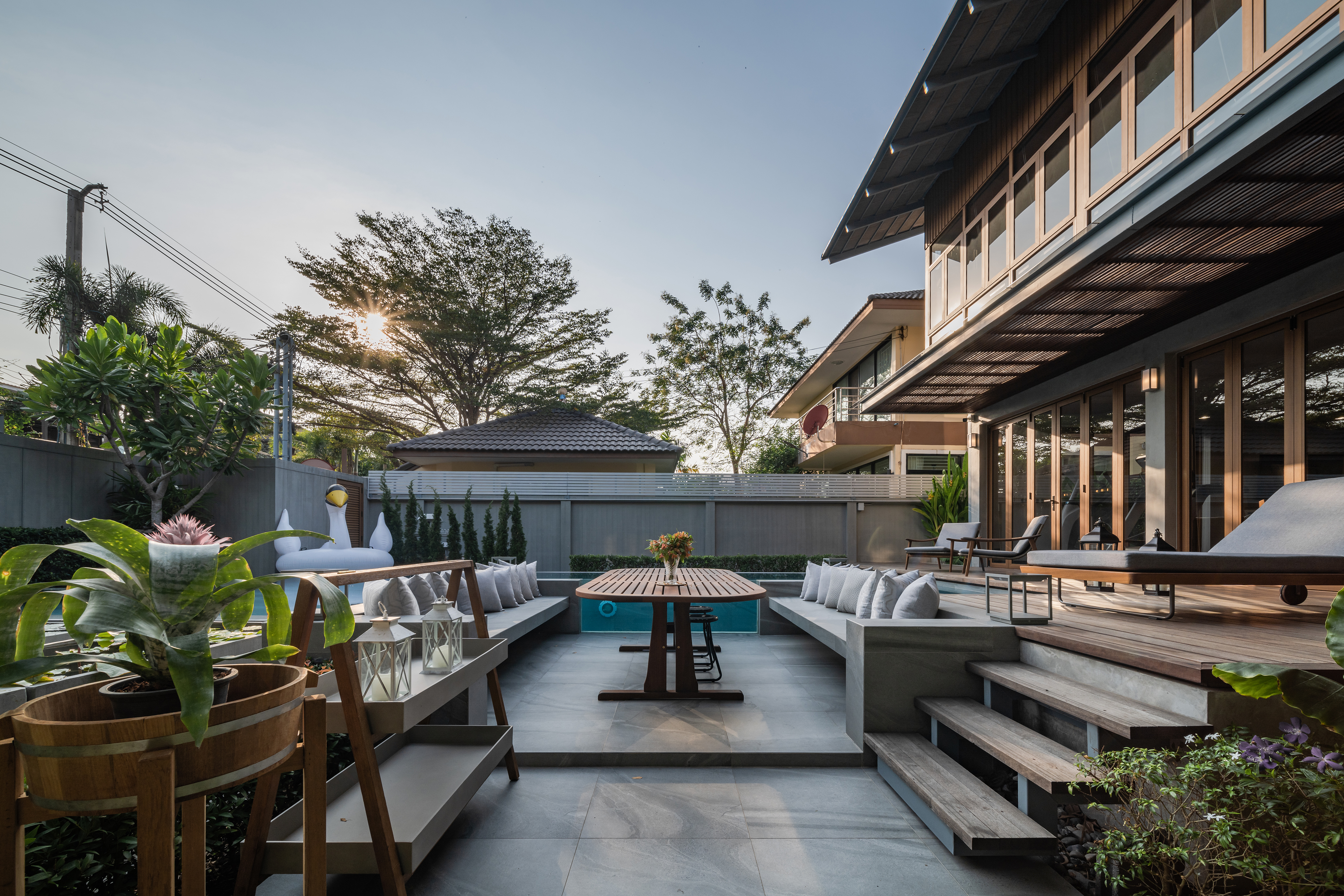 Baan Nonn | Undercover Thai Traditional House by SPACE | STORY | STUDIO ...