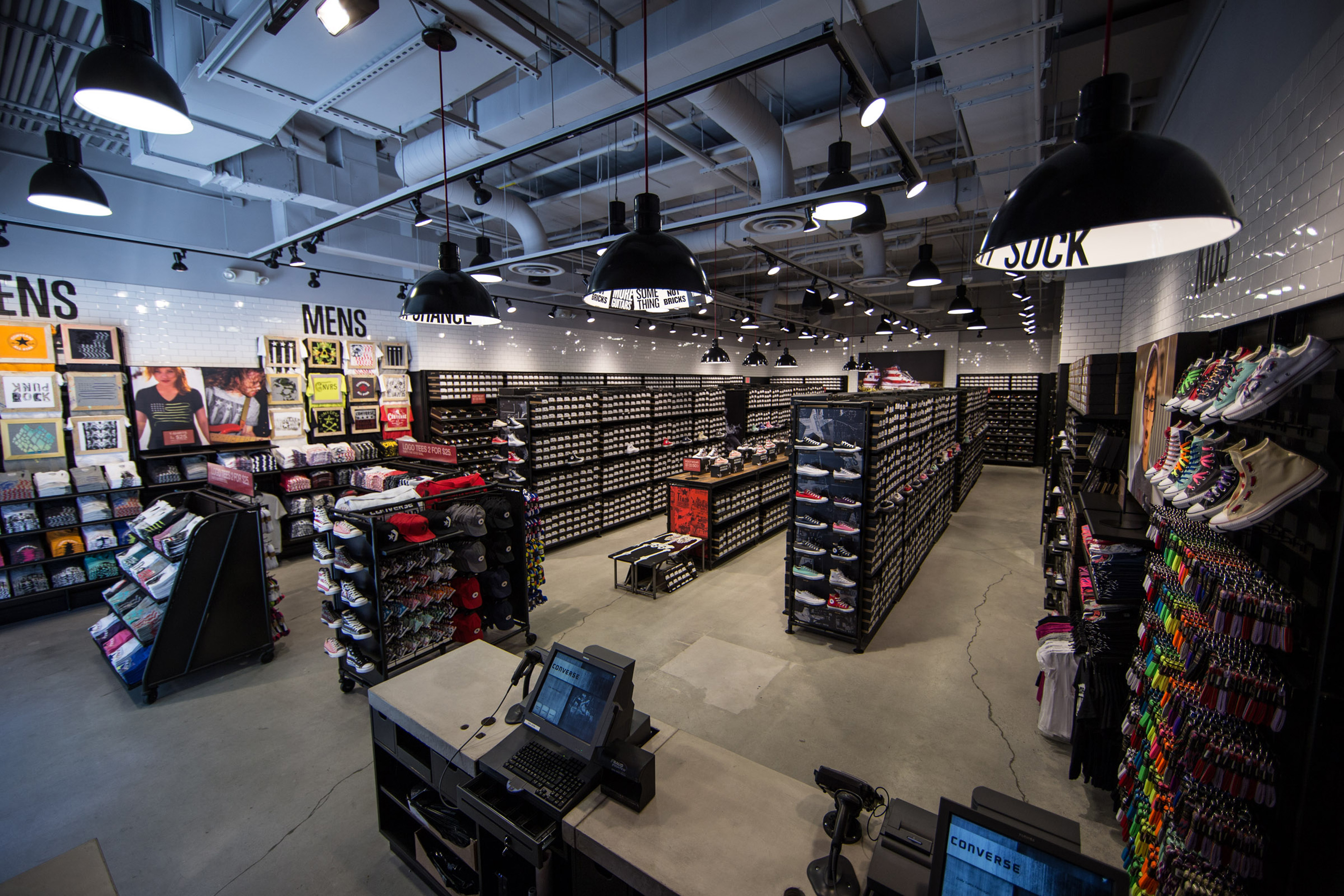 Fishtech Cyber Defense Center by BRR Architecture - Architizer