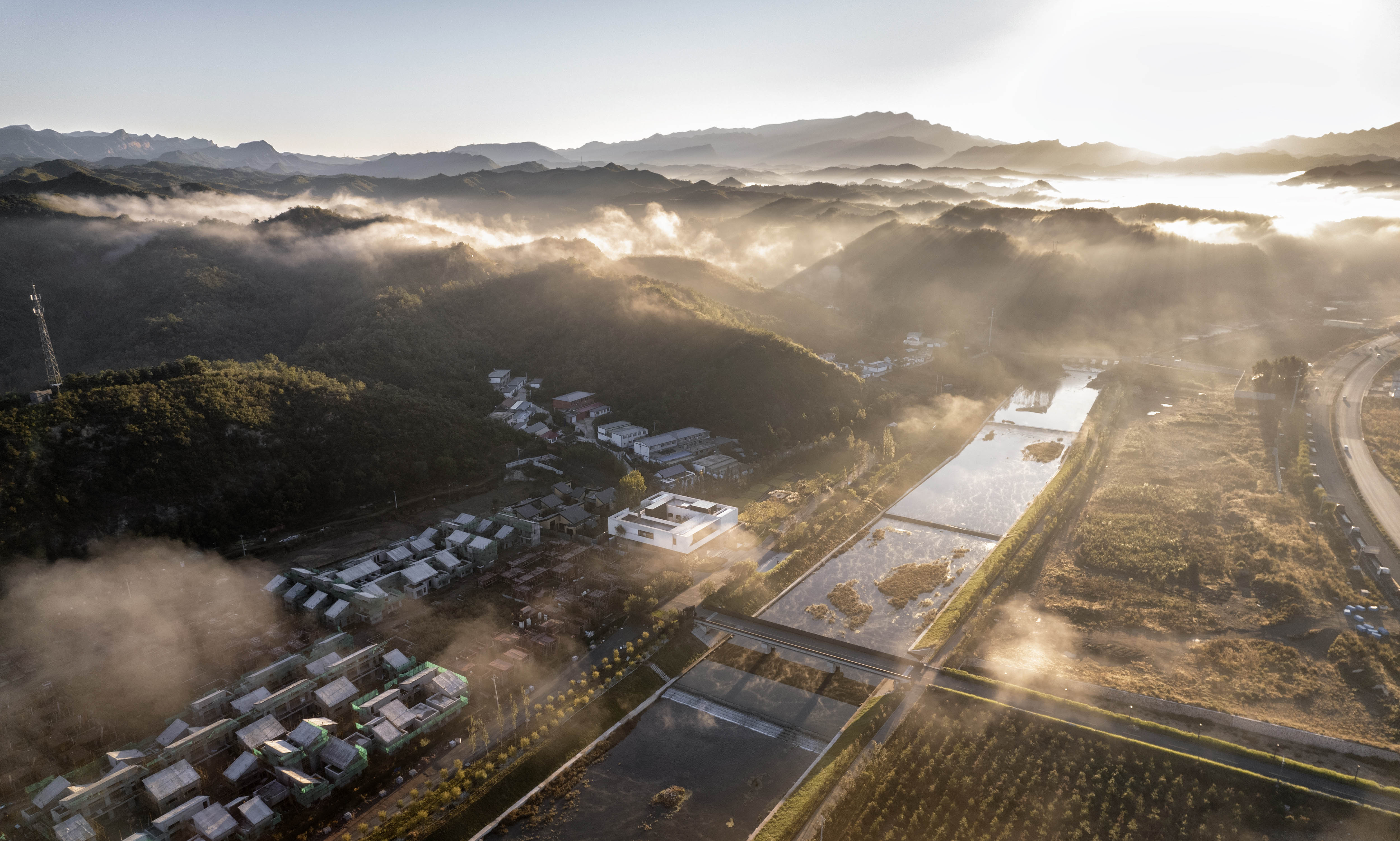 CALM HILL - SPEND TIME FOR LIVING by IAPA PTY. LTD. - Architizer