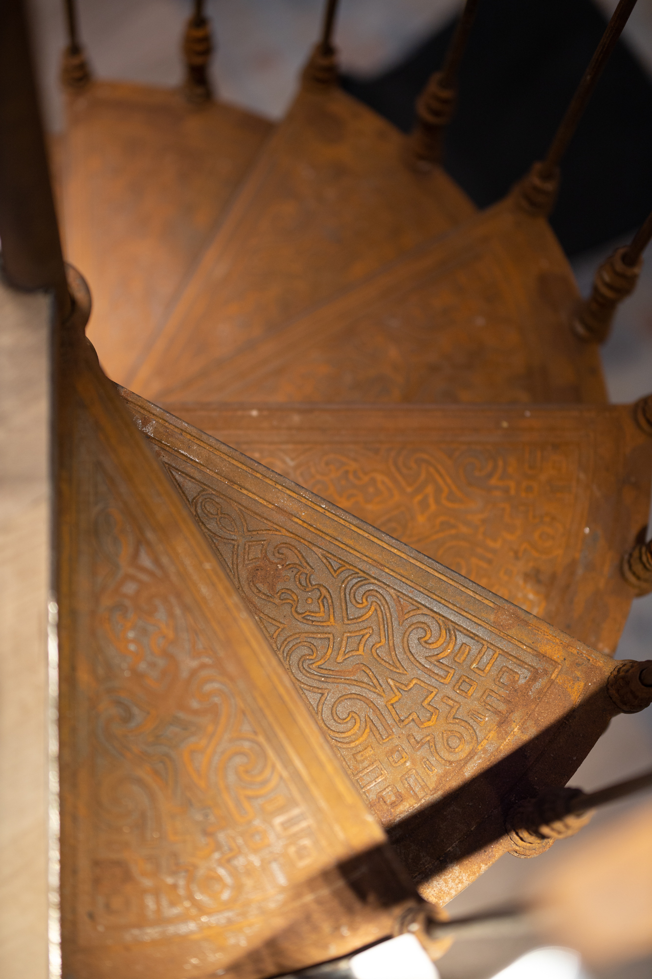 Fan Yi : 900㎡ Artistic Villa by NARJEELING - Architizer