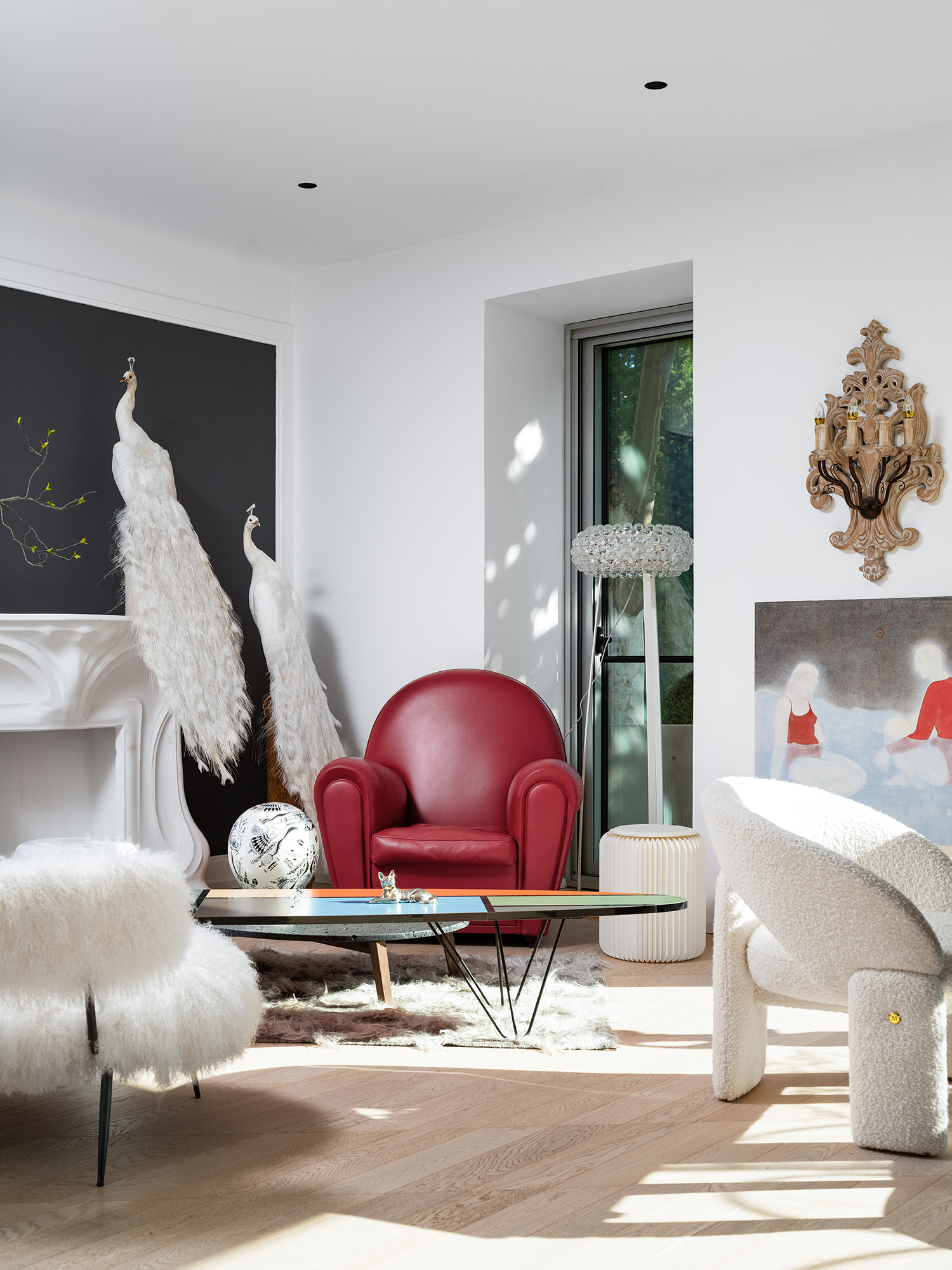 Fan Yi : 900㎡ Artistic Villa by NARJEELING - Architizer