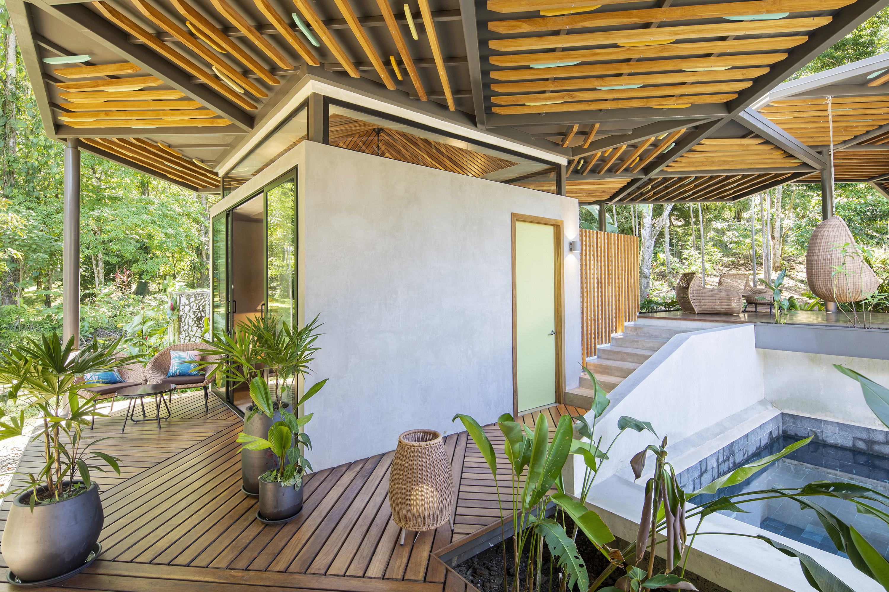 Caribbean Courtyard Villa by Studio Saxe - Architizer