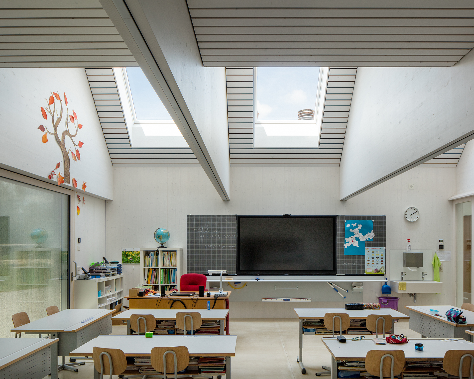 School building extension Obergerlafingen by bauzeit architekten ...