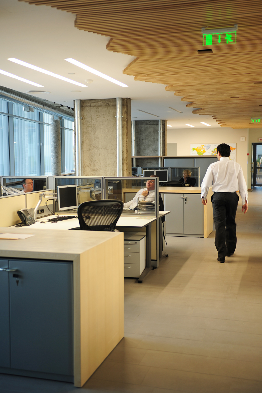 Shipping company office by DETAIL design - interior architecture ...