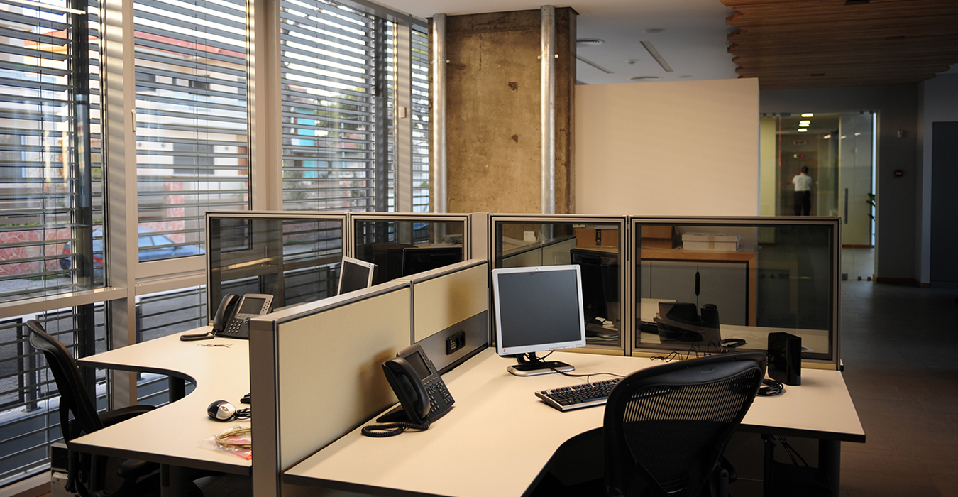 Shipping company office by DETAIL design - interior architecture ...