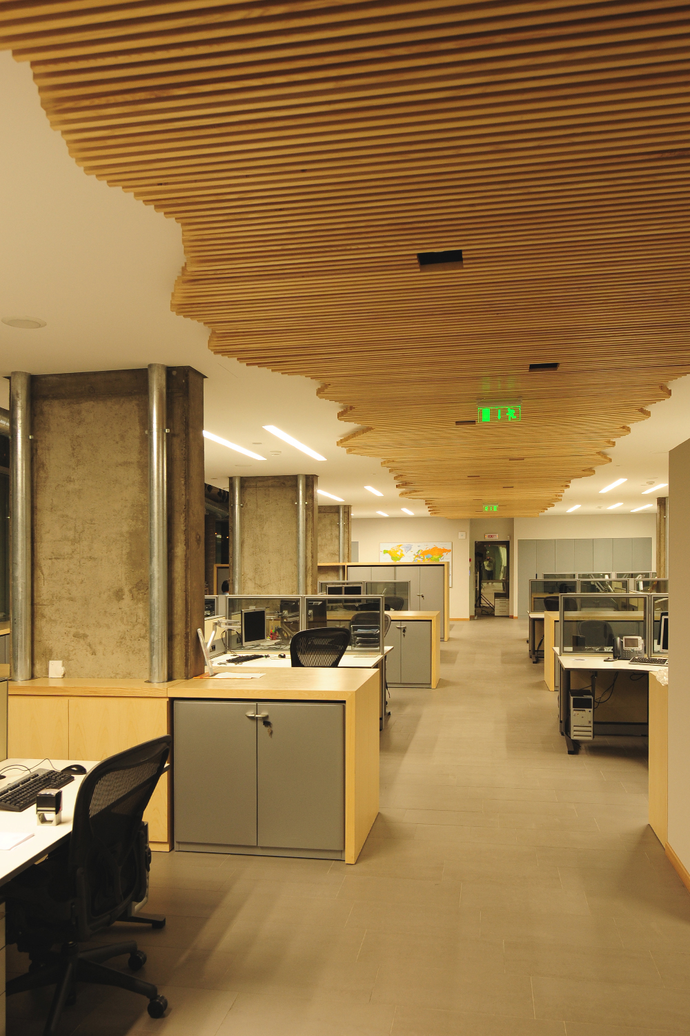 Shipping company office by DETAIL design - interior architecture ...