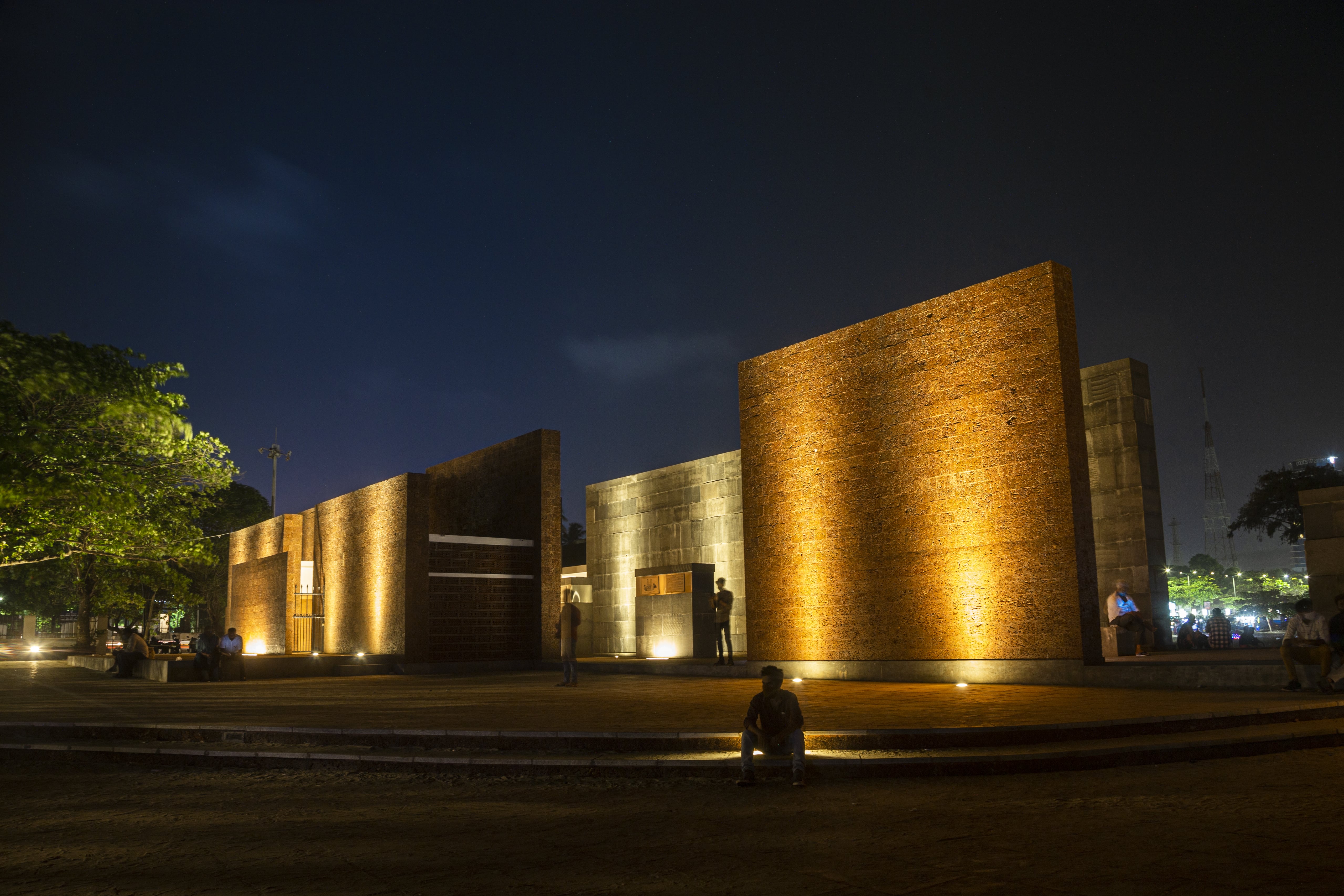 Freedom Square by Deearth - Architizer