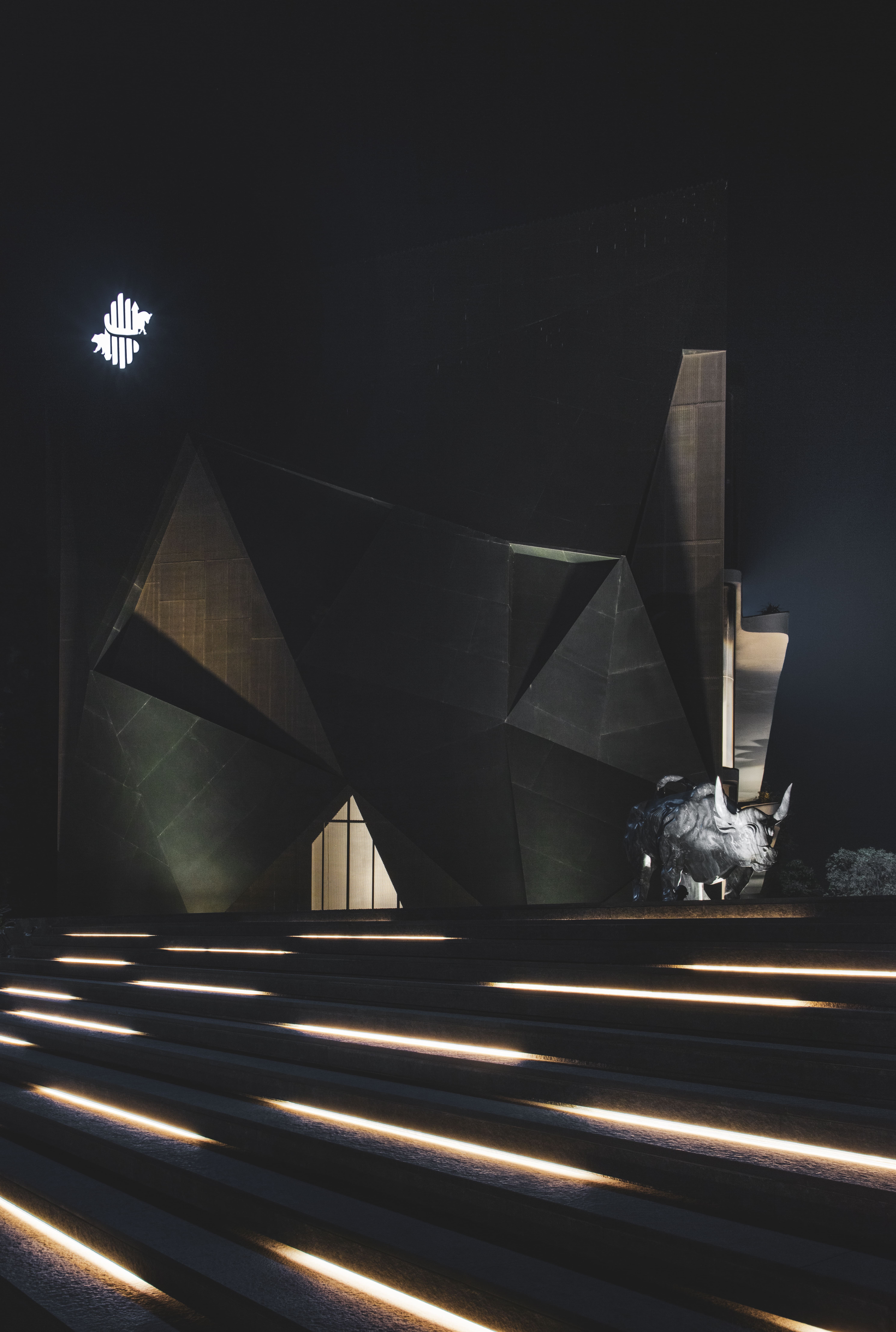 The Aventador // 23DC Architects | ARCHCOD