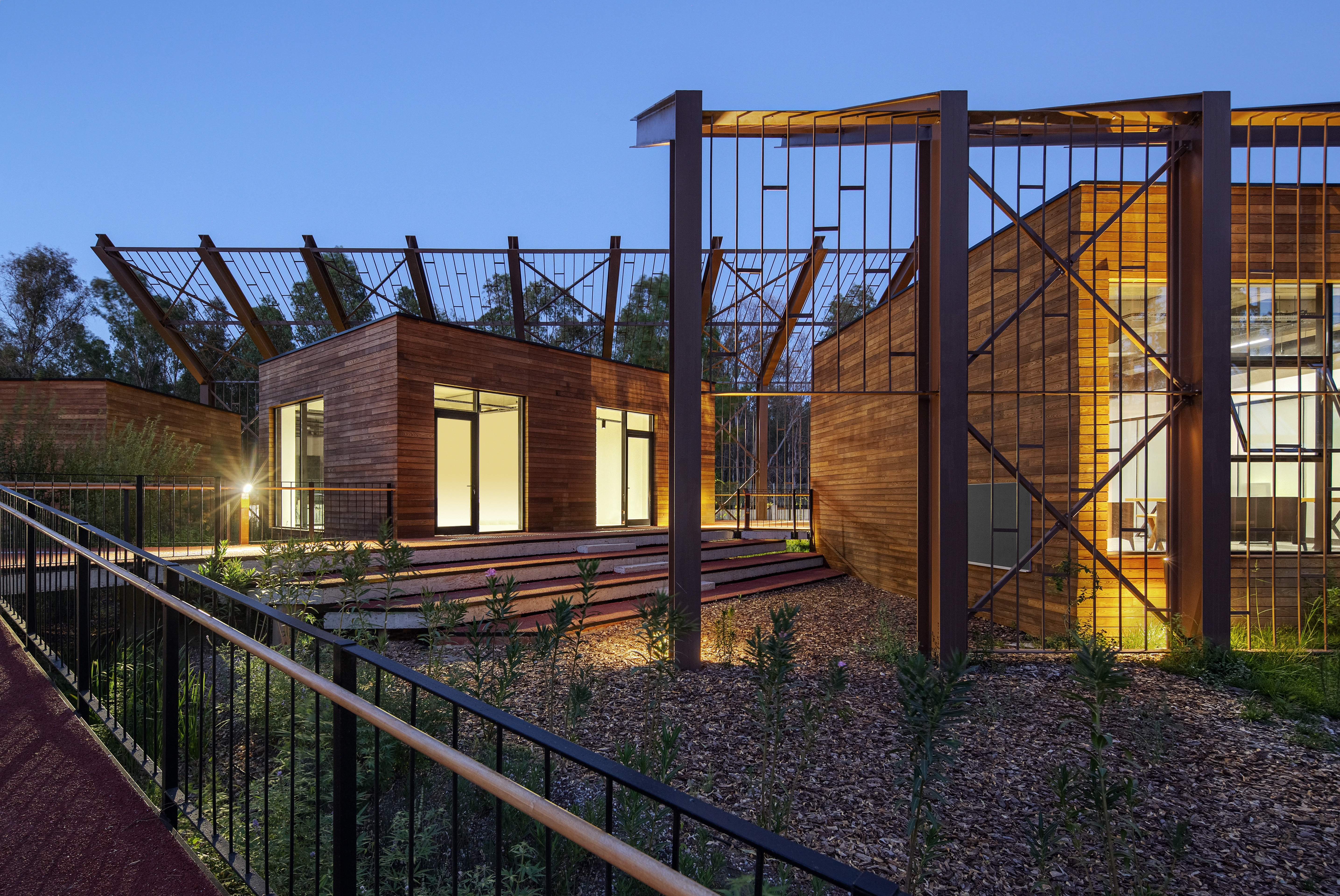 Idea 3406567: İzmir Agriculture Development Center – Sasalı Biolab by Mert Uslu Architecture in ...