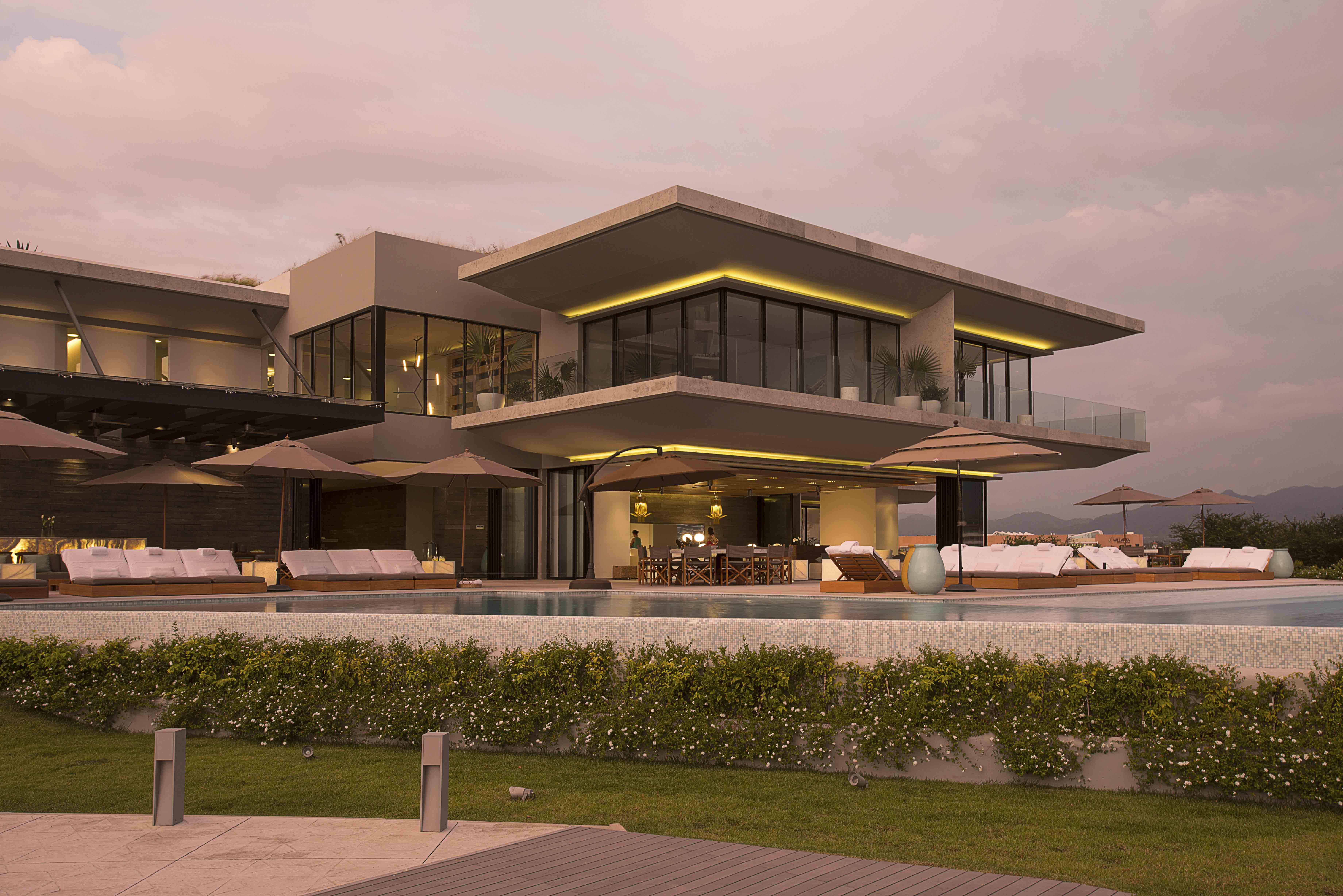 Vallarta House // Ezequiel Farca Studio | ARCHCOD