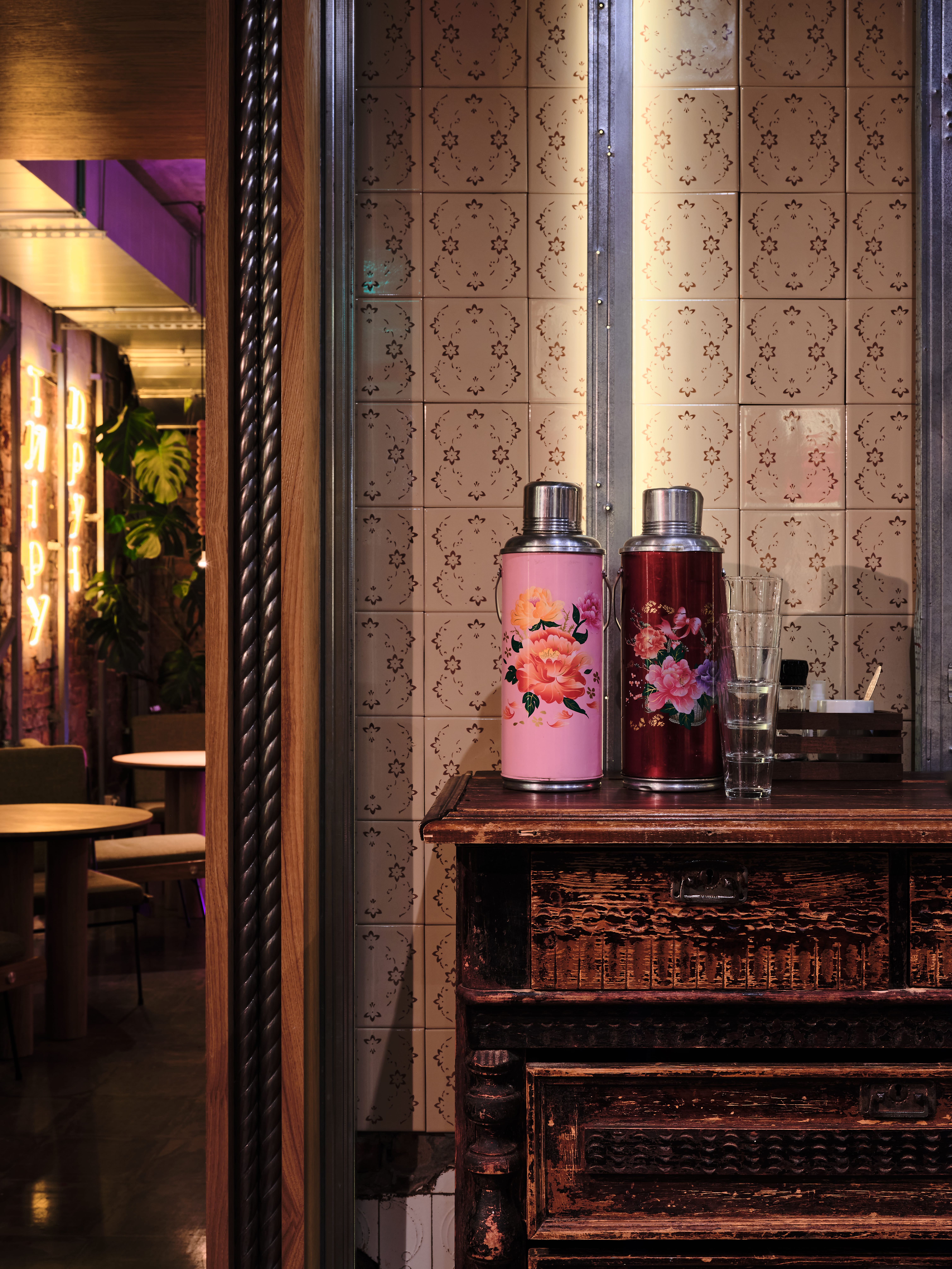 OSSU eatery by DA bureau - Architizer