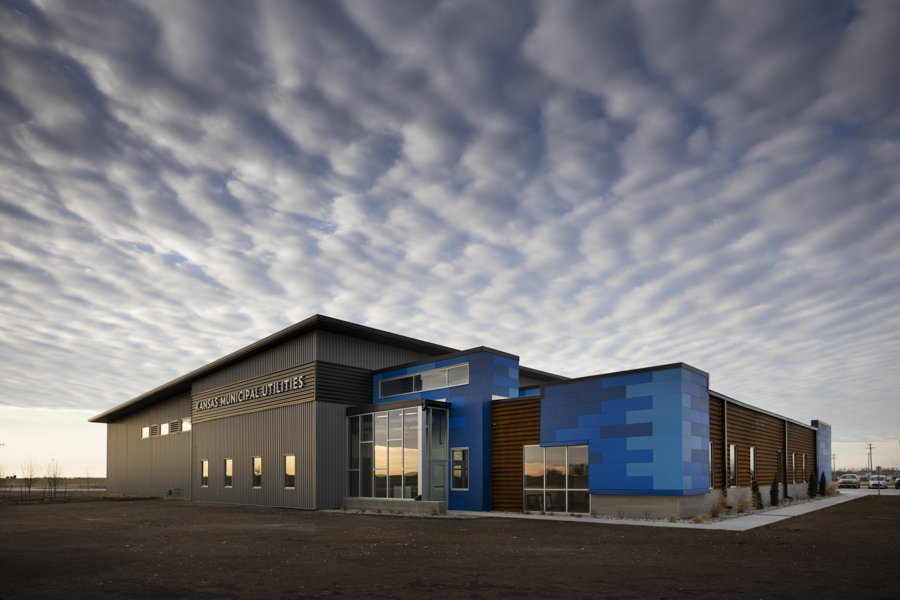 KMU by 3ten Architecture - Architizer