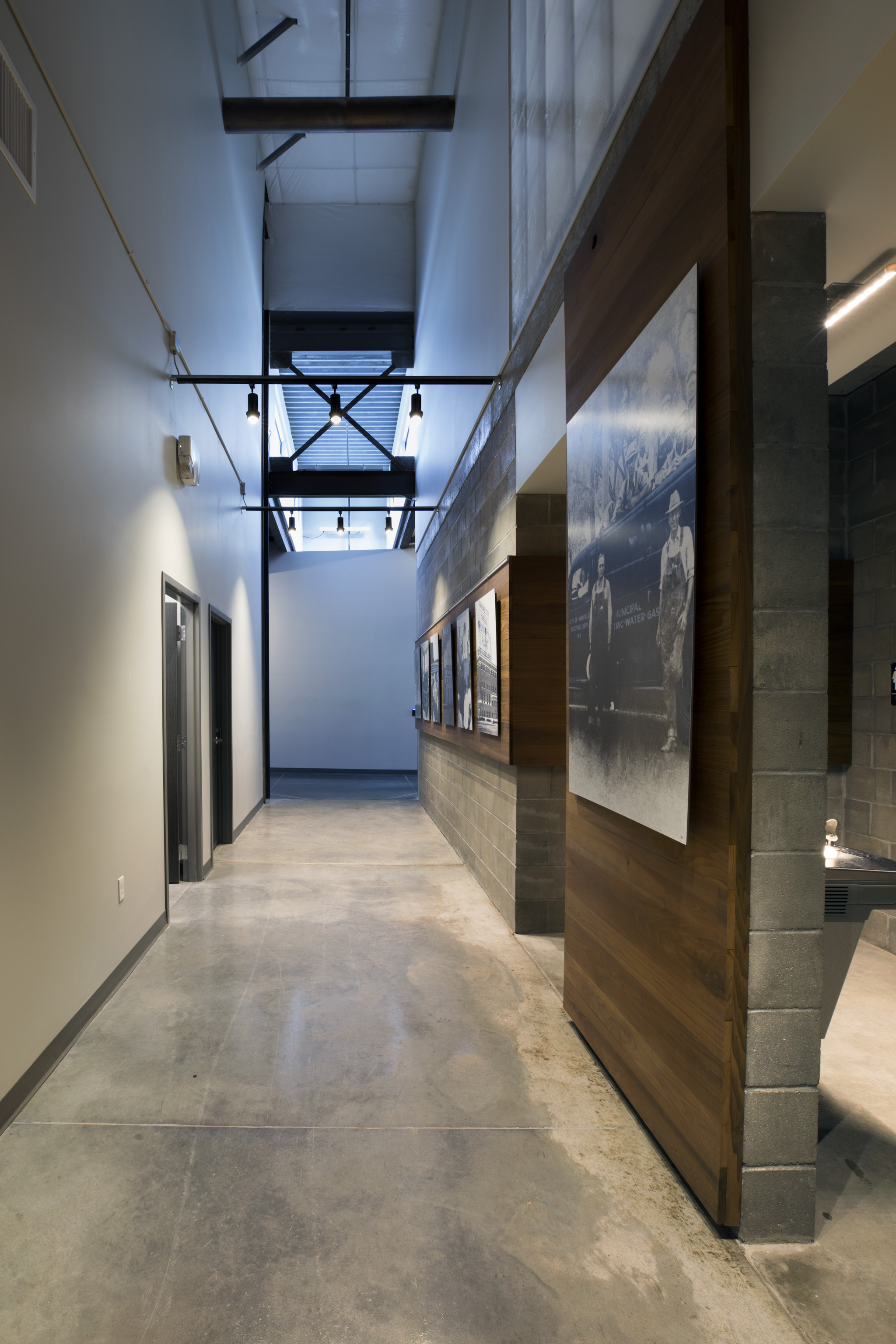 KMU by 3ten Architecture - Architizer