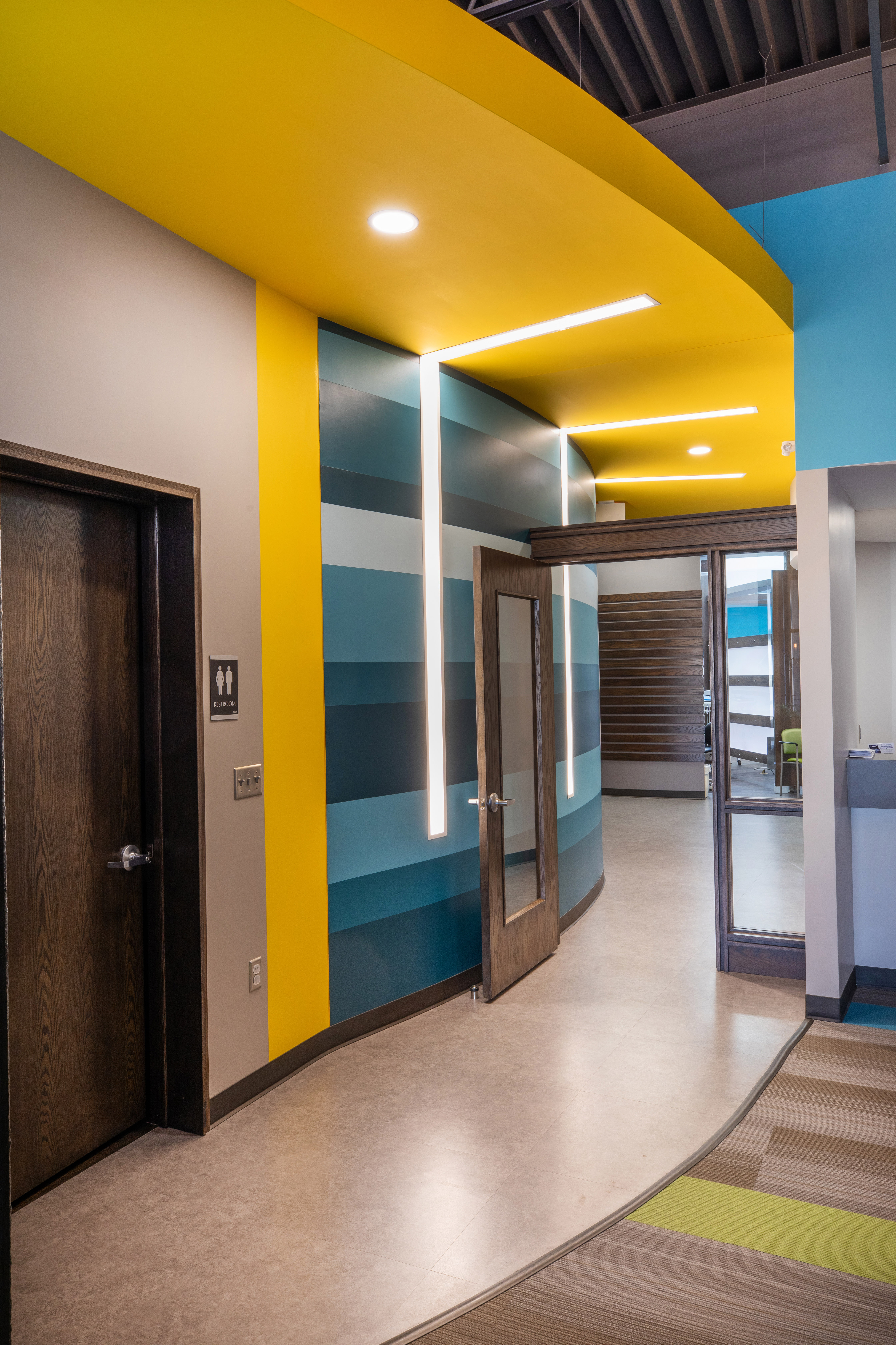 Cirrus Dental by 3ten Architecture - Architizer