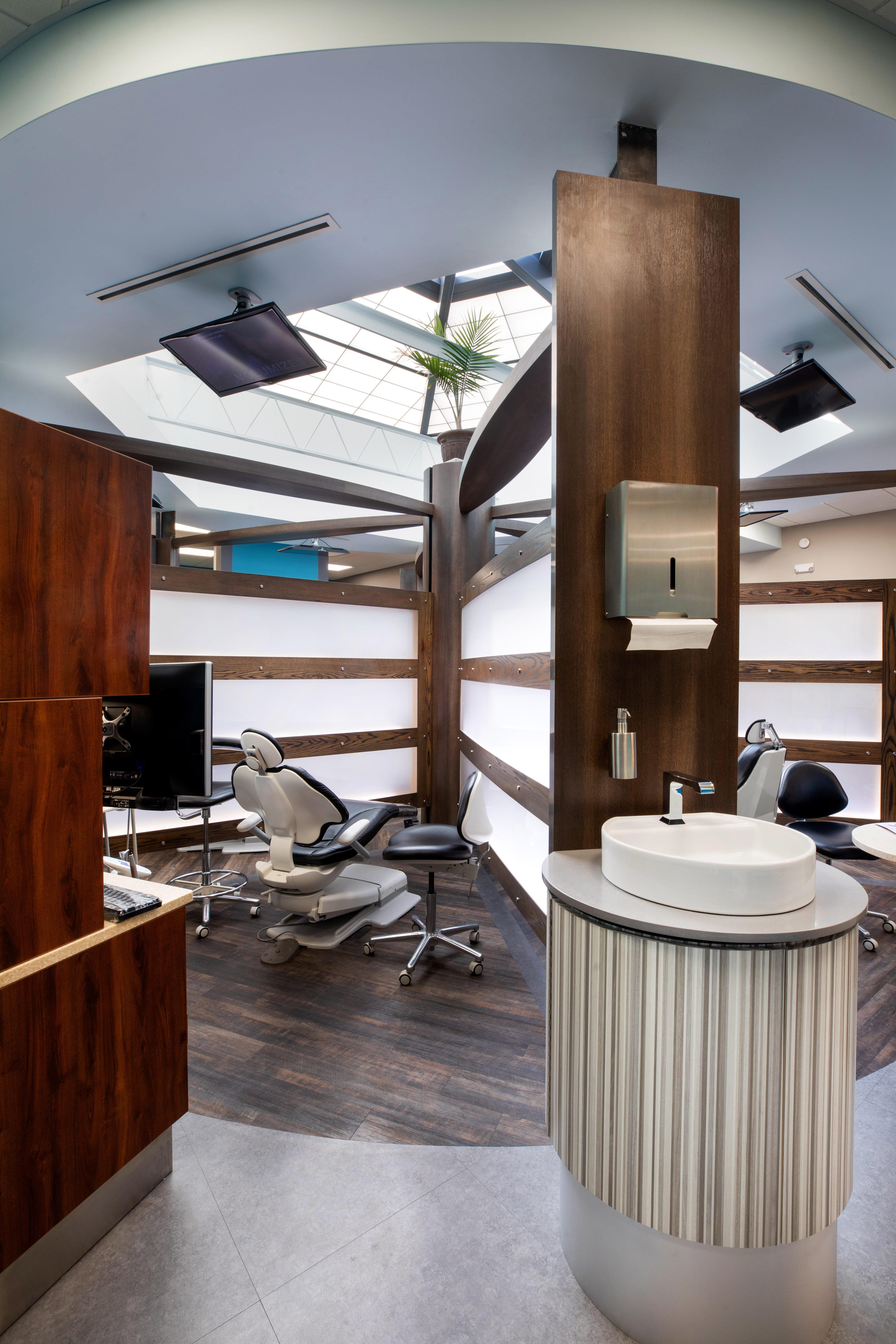 Cirrus Dental by 3ten Architecture - Architizer