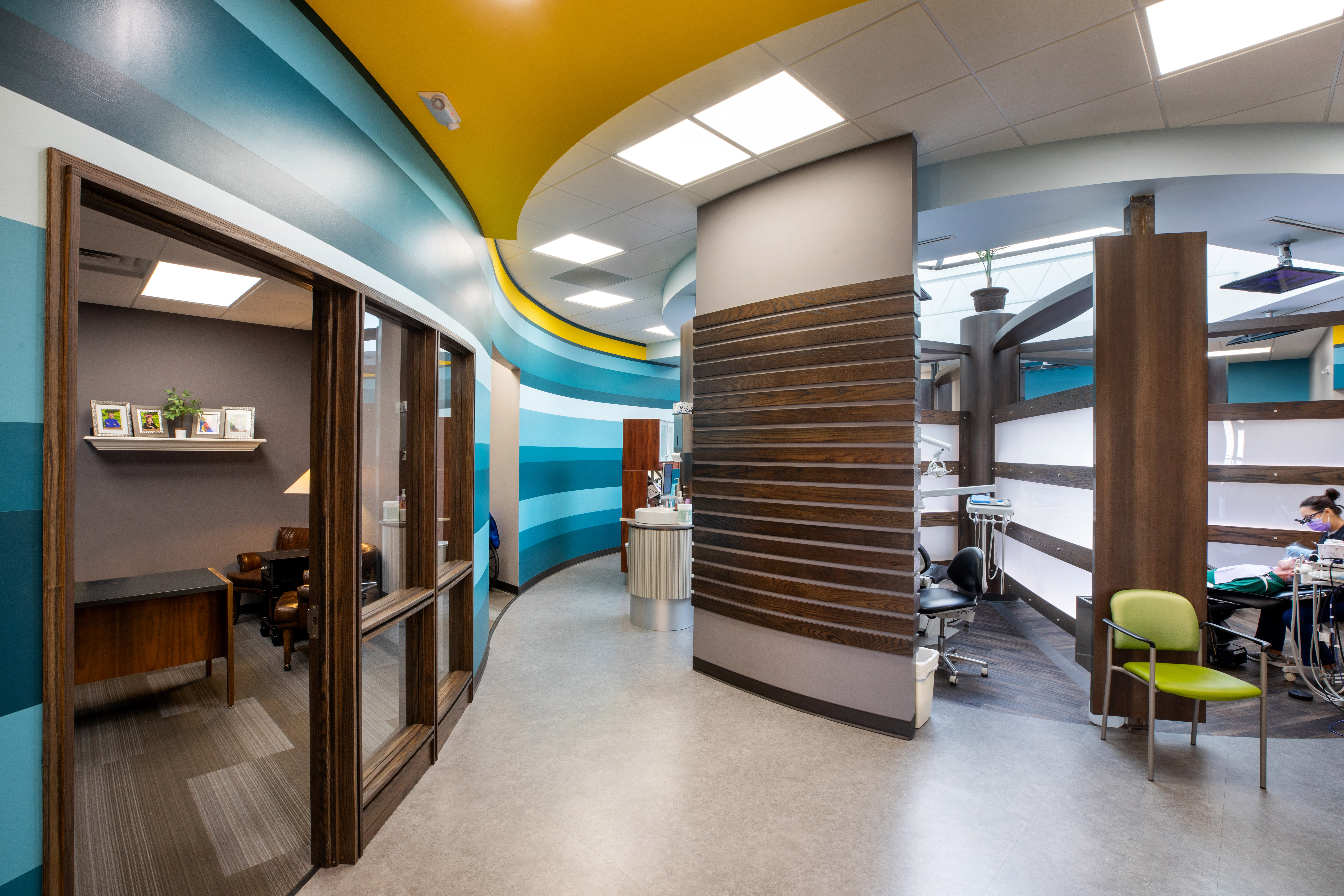 Cirrus Dental by 3ten Architecture - Architizer