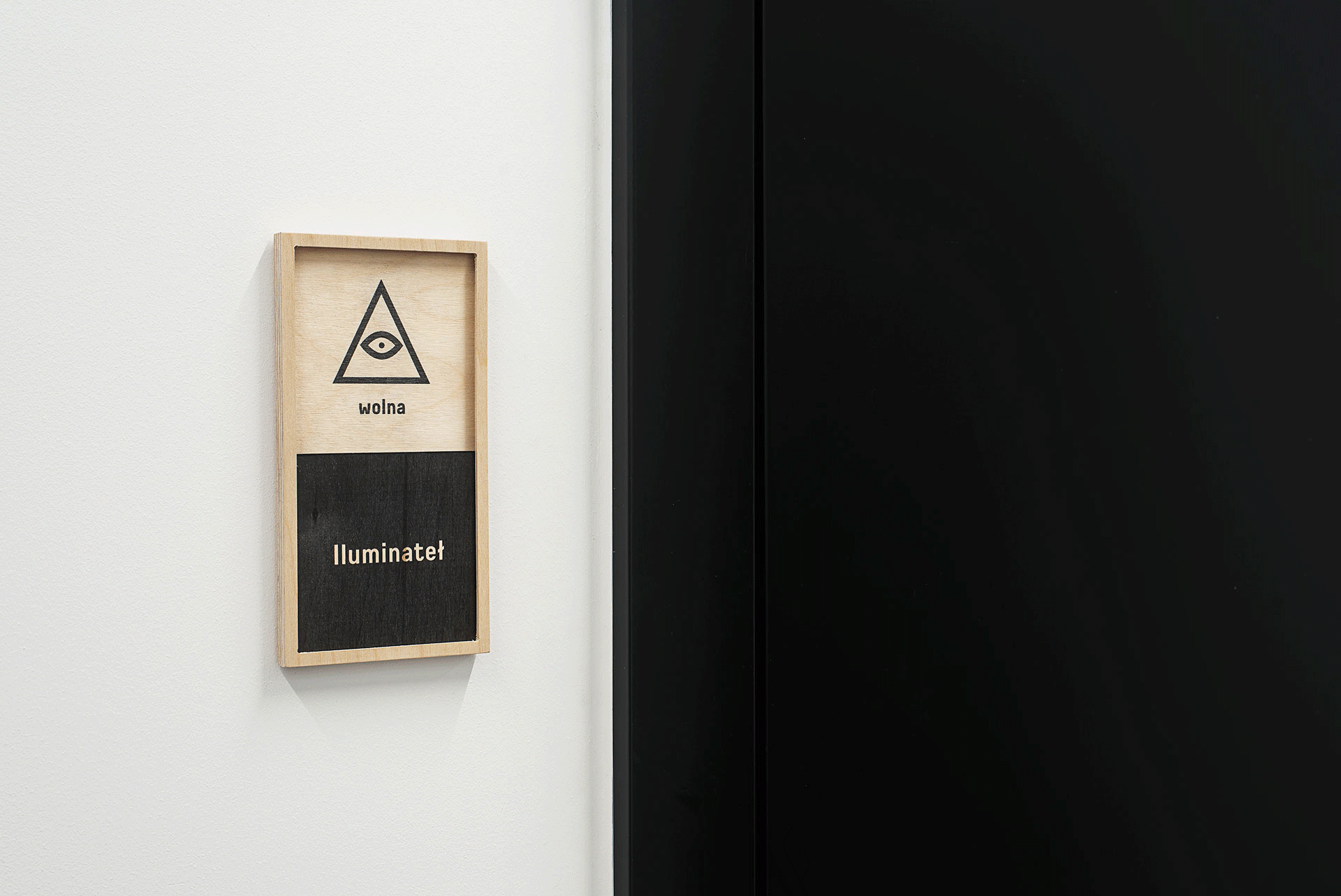 Wayfinding system / The Software House office headquarter by blank ...