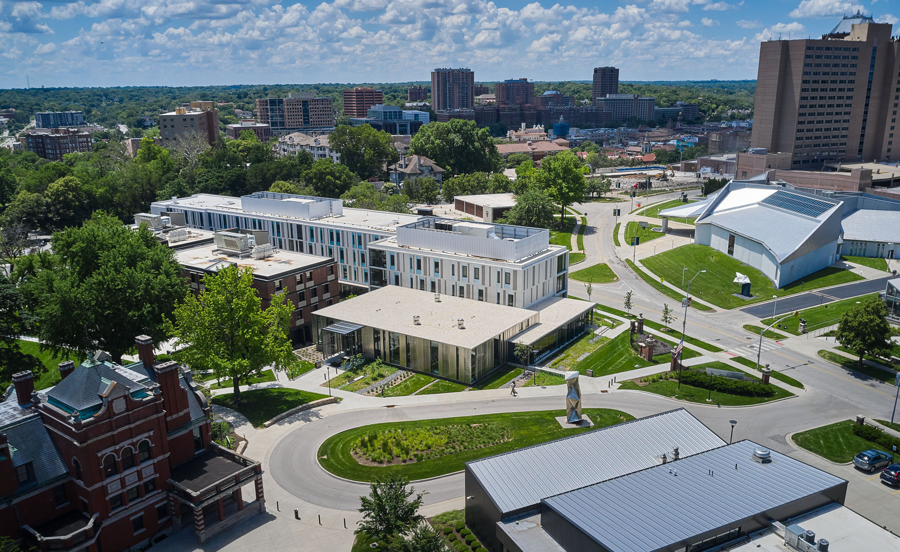 Kansas City Art Institute: Barbara Marshall Residence Hall & Wylie ...