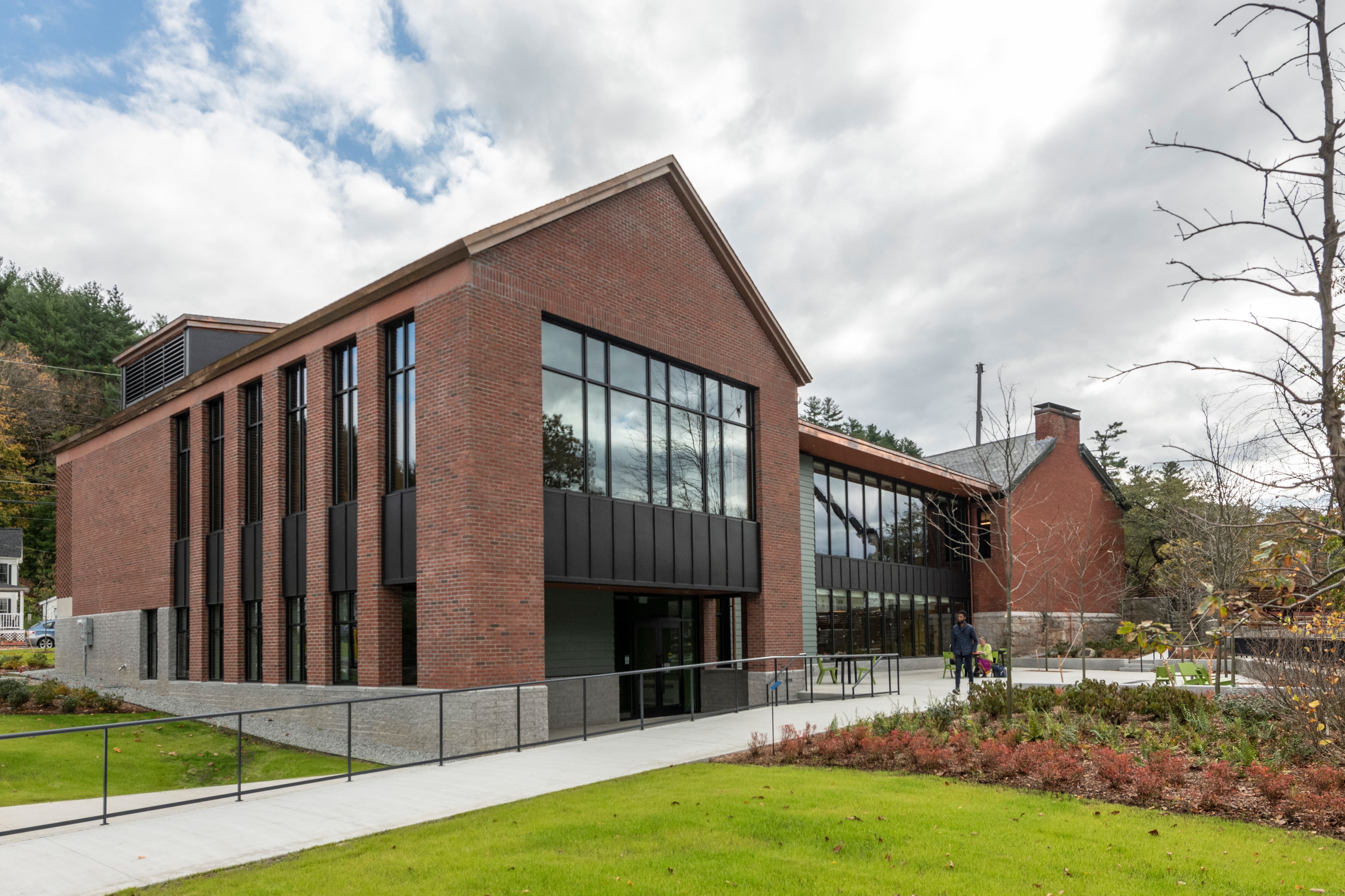 Peterborough Town Library by Annum Architects (formerly Ann Beha ...