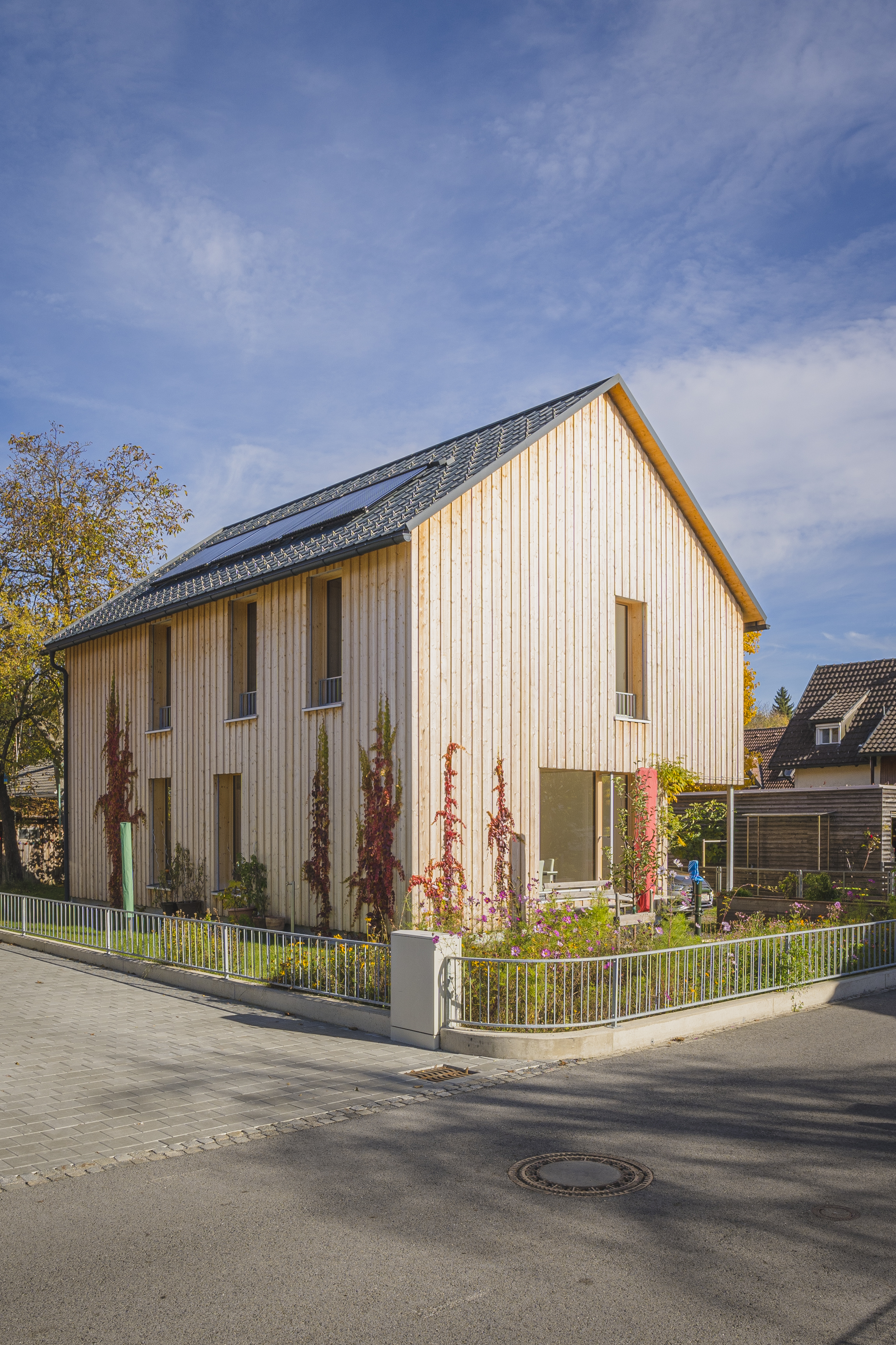 Haus in der Stoppel by Christopher Schneeweiß - Architizer
