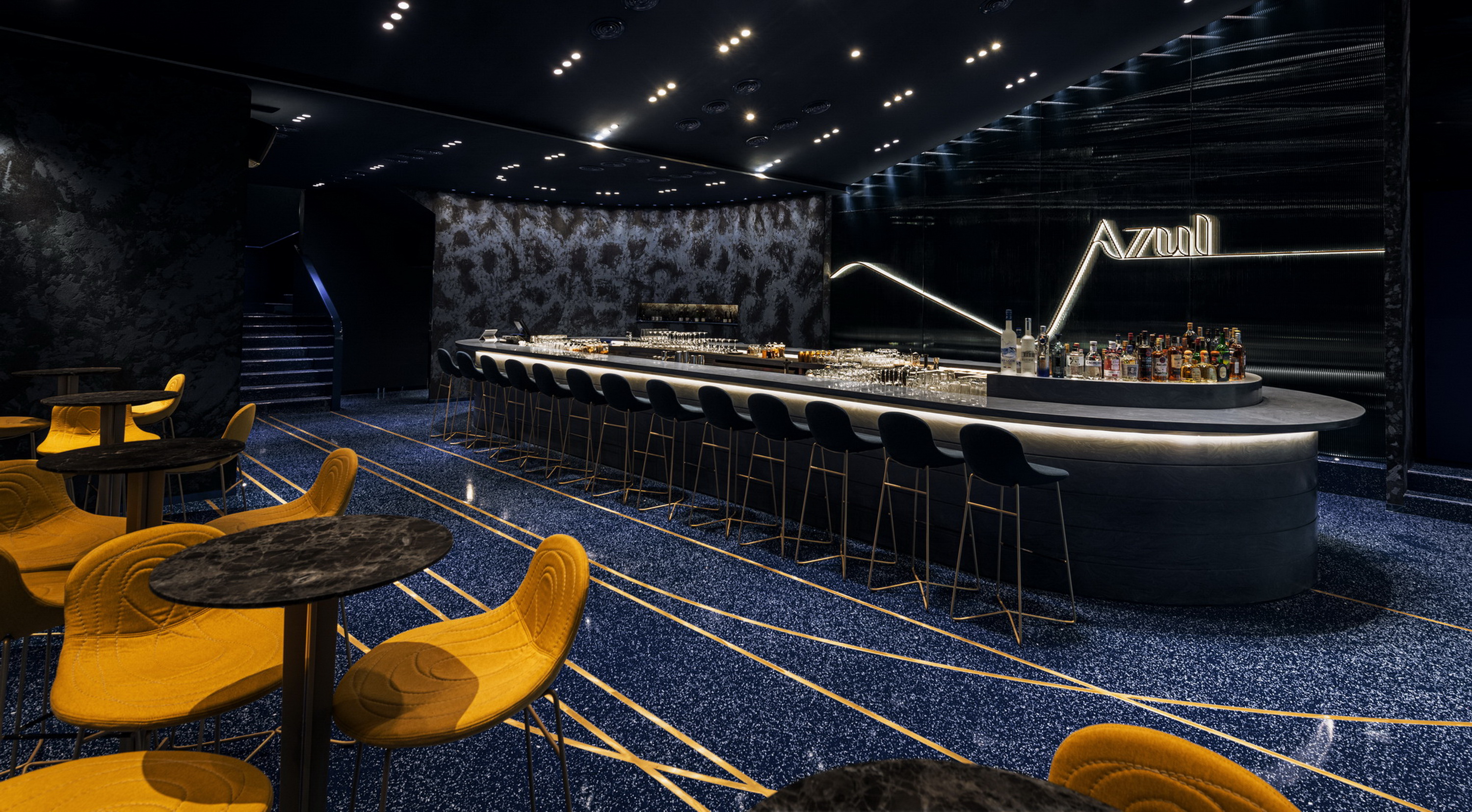 One Plus Partnership Limited Office by One Plus Partnership Ltd ...